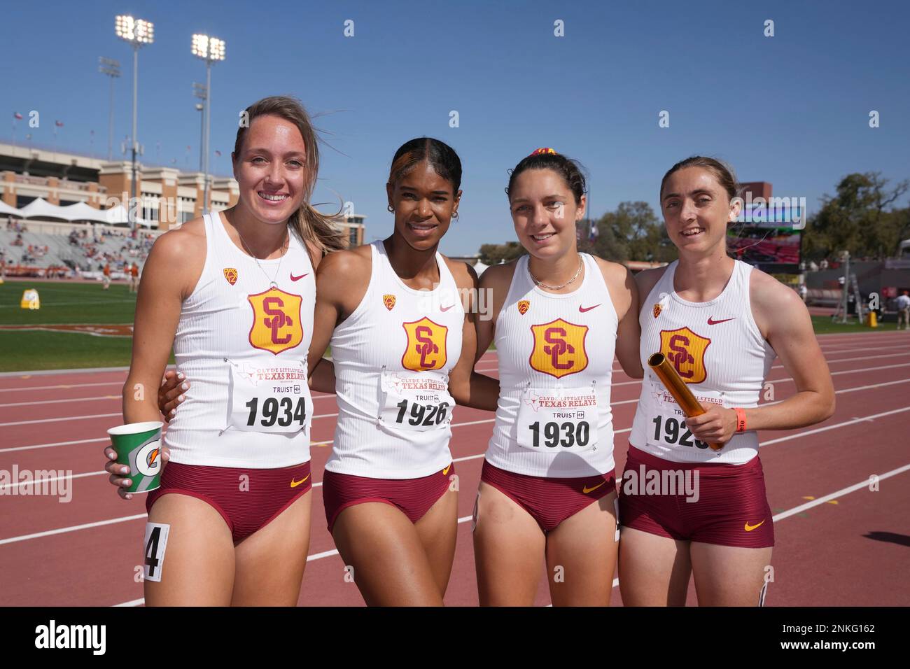 The Southern California Trojans women's 4 x 800m relay team of Jemima ...