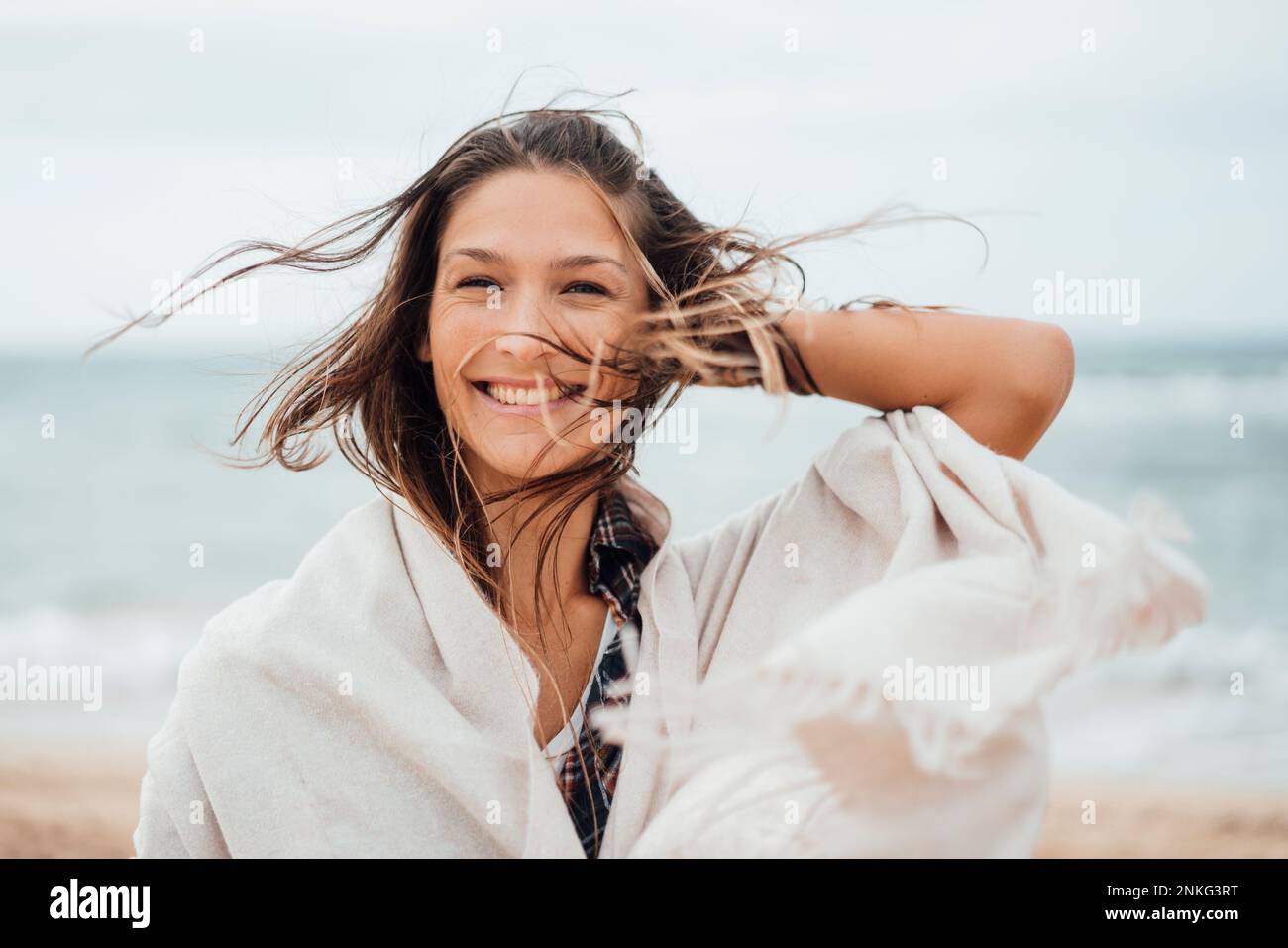 Scarf wind hand hi-res stock photography and images - Alamy