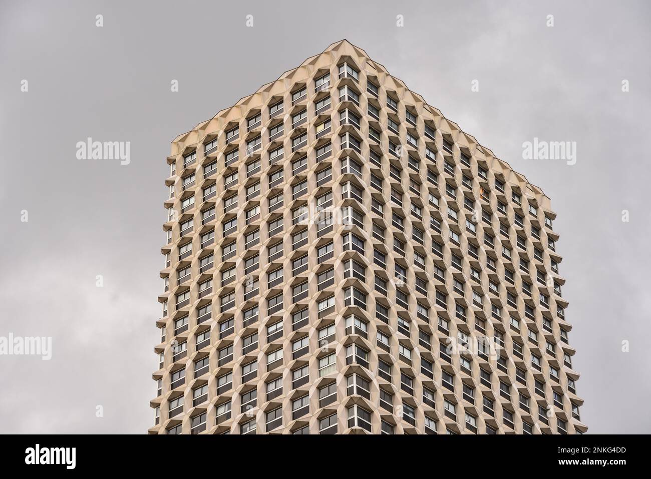 Apartment Building High Rise in Paris, France Stock Photo - Alamy