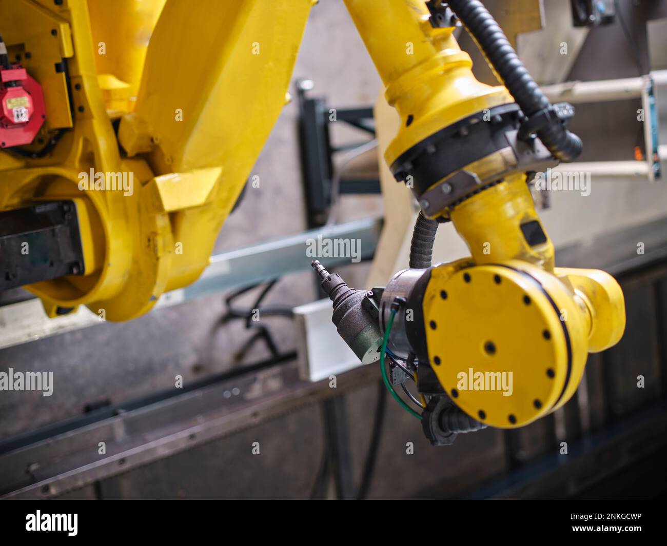 Robotic arm in modern factory Stock Photo - Alamy