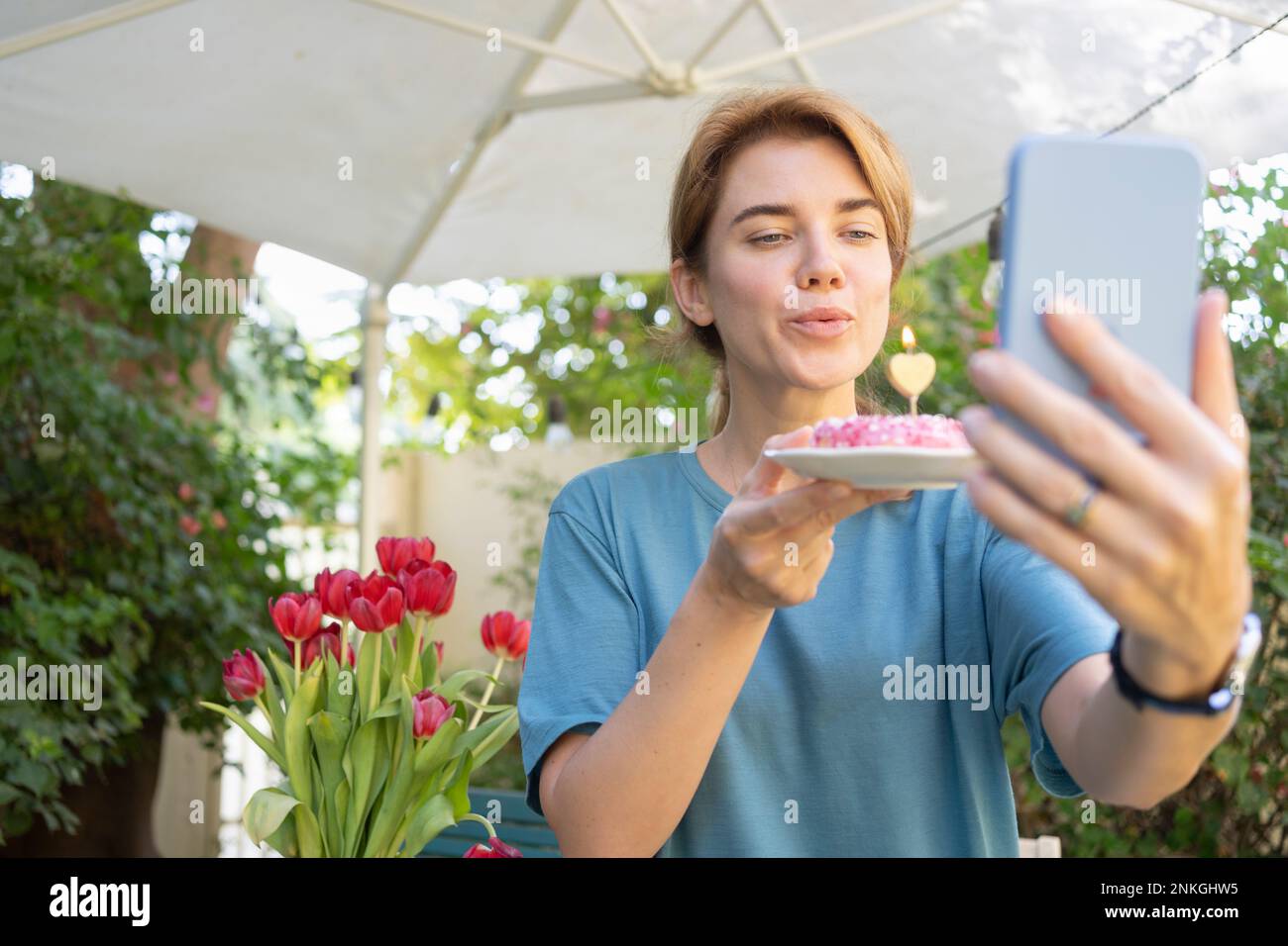 Heart flame video hi-res stock photography and images - Alamy