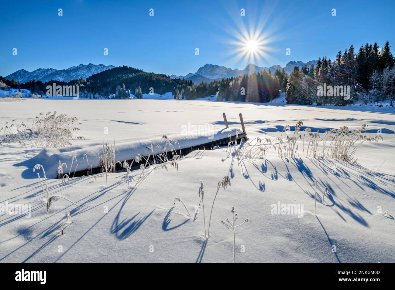 Land of the rising sun hi-res stock photography and images - Alamy