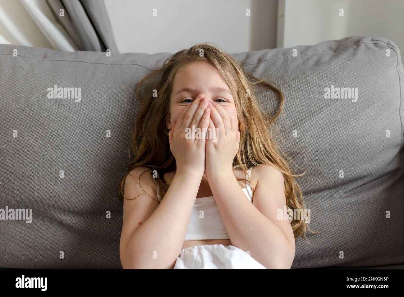 Face sitting hi-res stock photography and images - Alamy