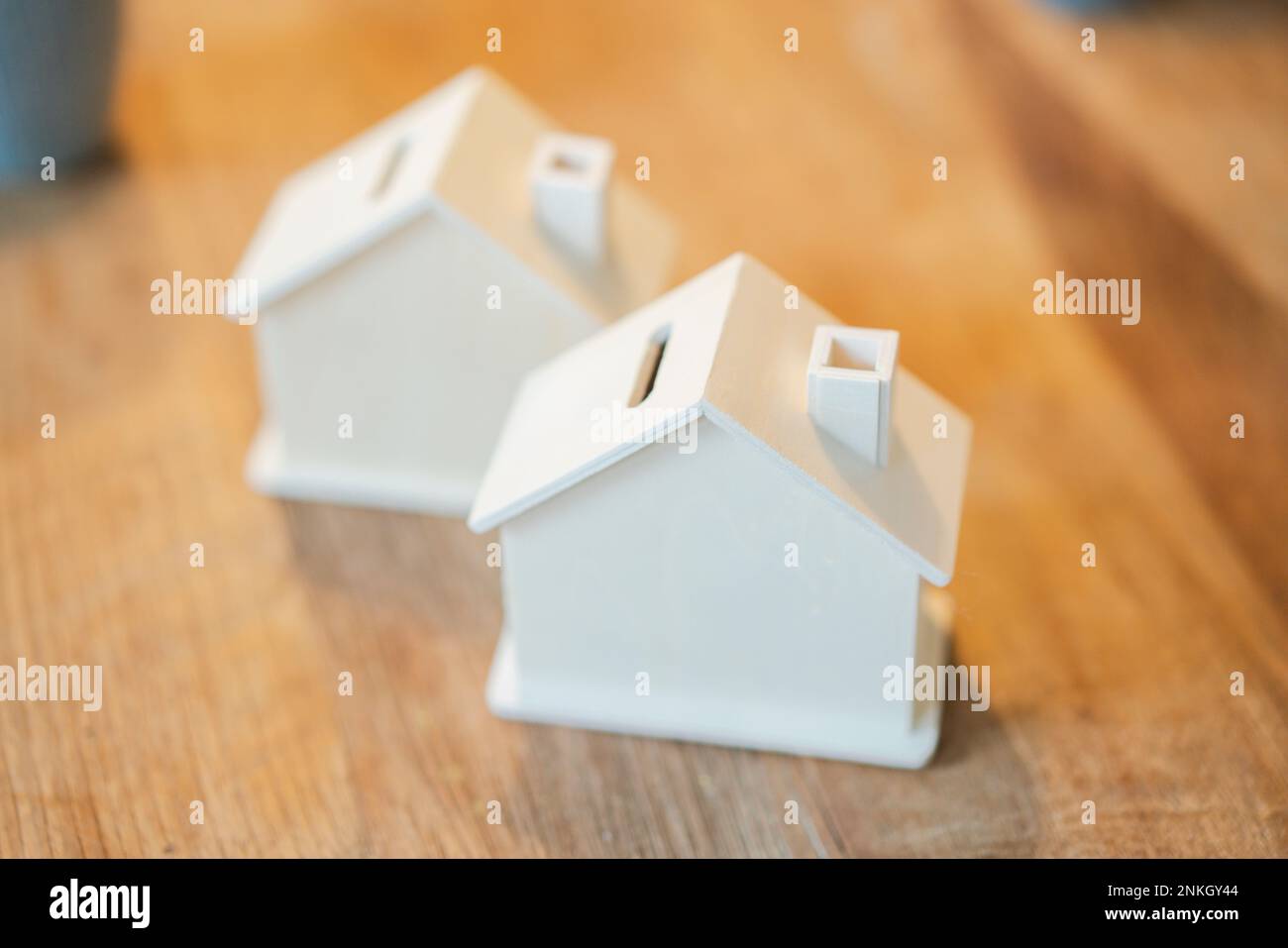 Pair of models hi-res stock photography and images - Alamy