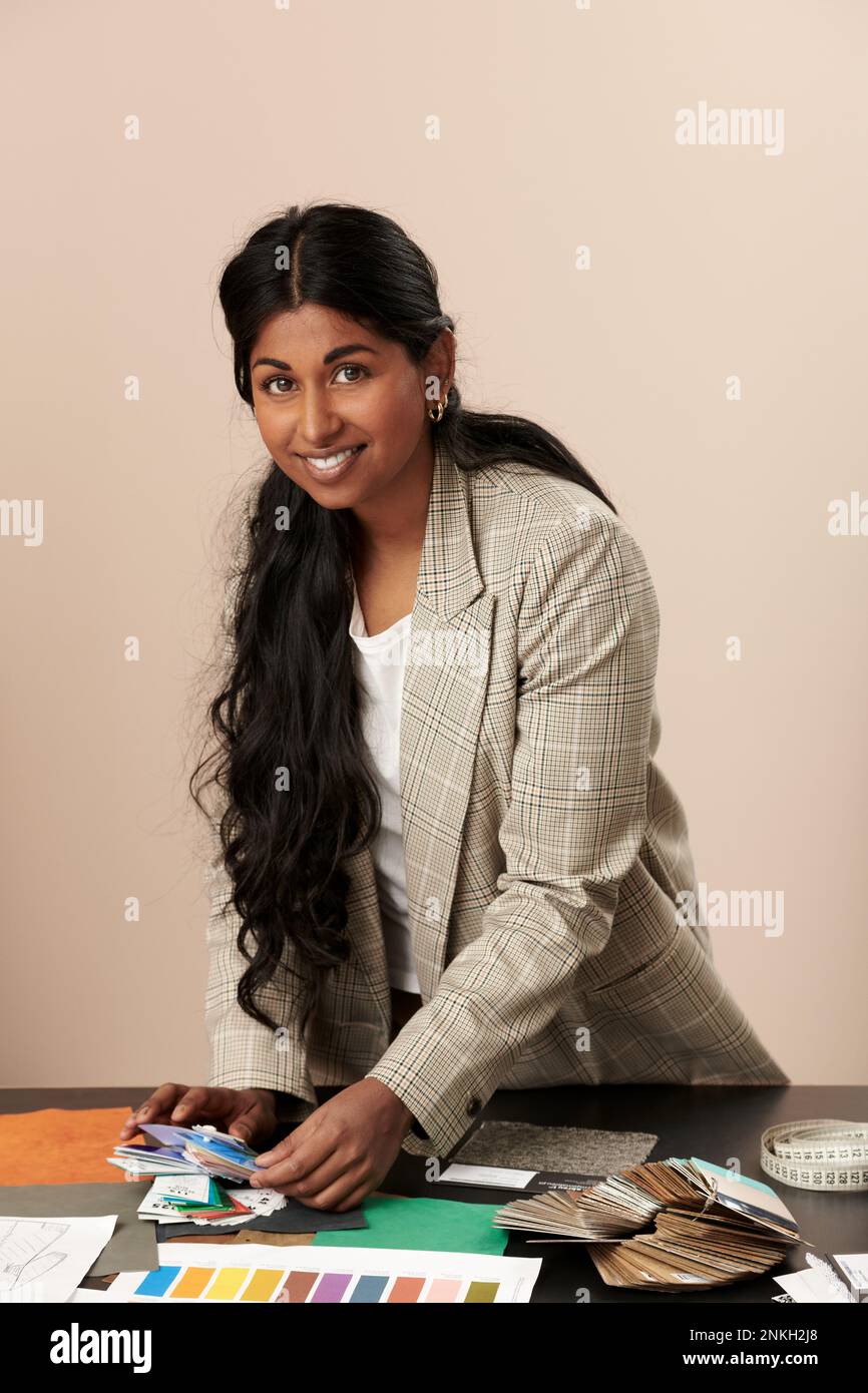 Asian female fashion designer hi-res stock photography and images - Alamy
