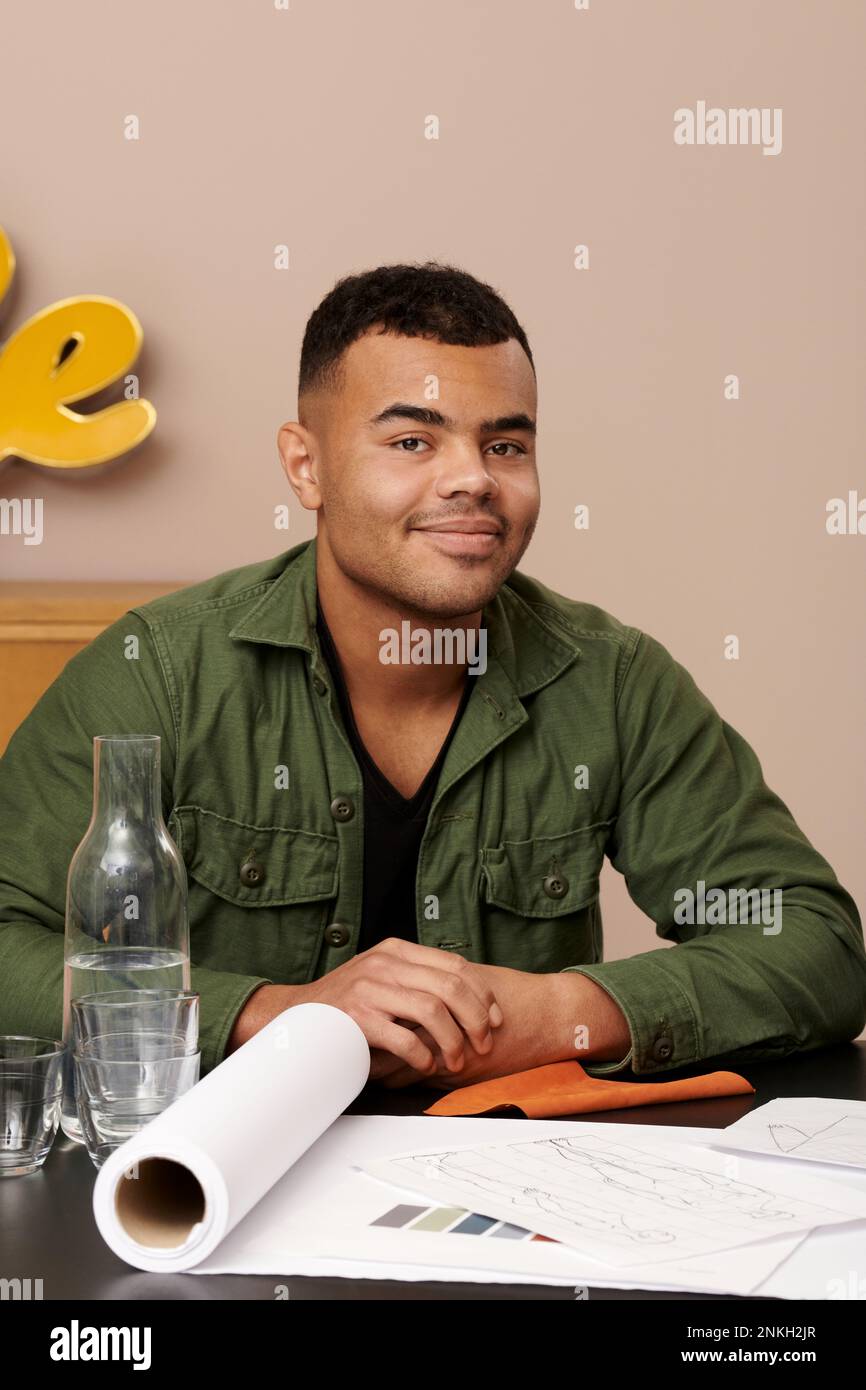 Portrait smiling male designer hi-res stock photography and images - Alamy