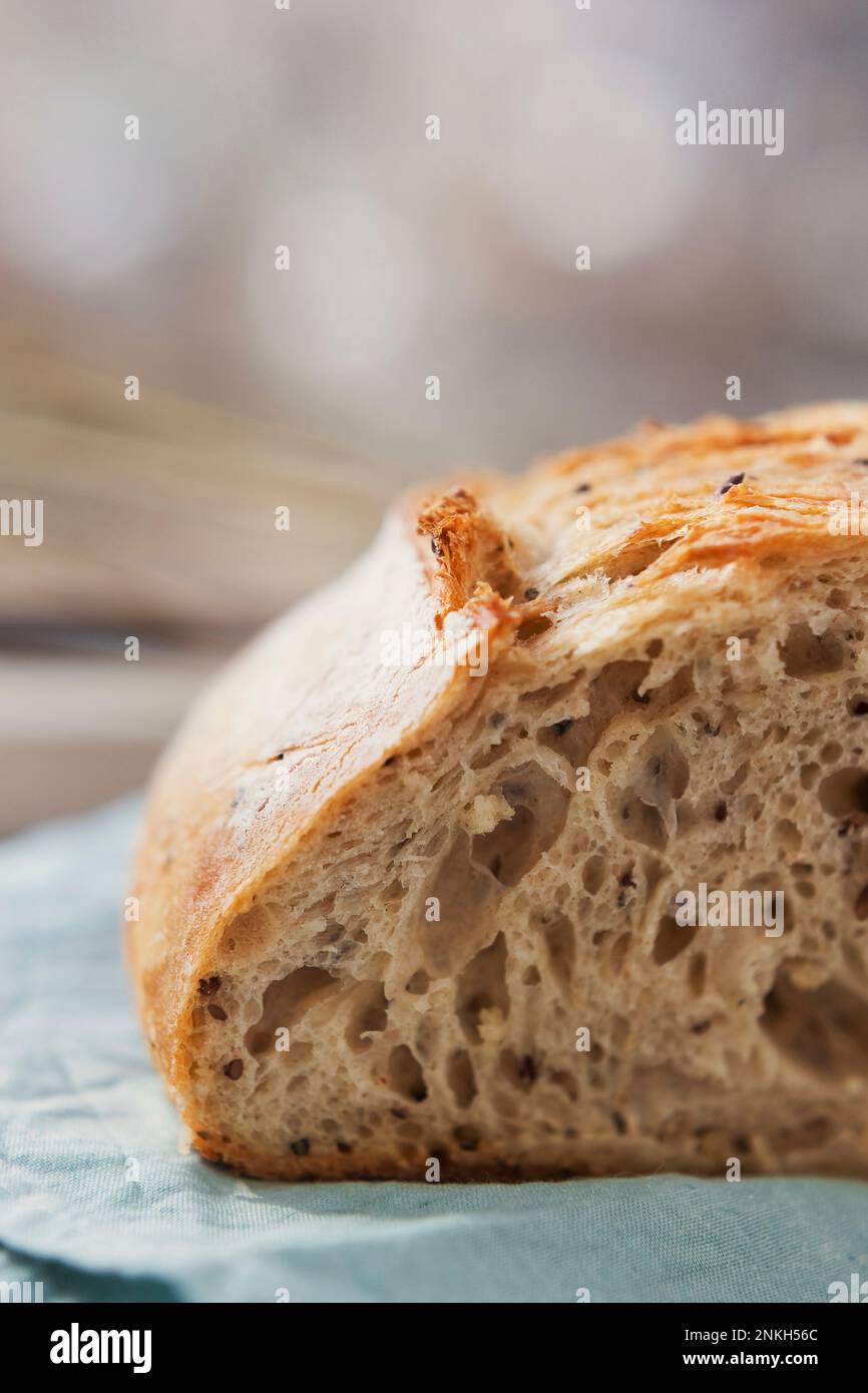 Cross section of bread hi-res stock photography and images - Alamy