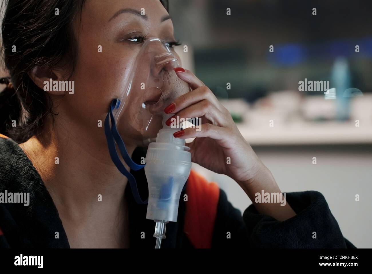 Inhaler mask hi-res stock photography and images - Alamy