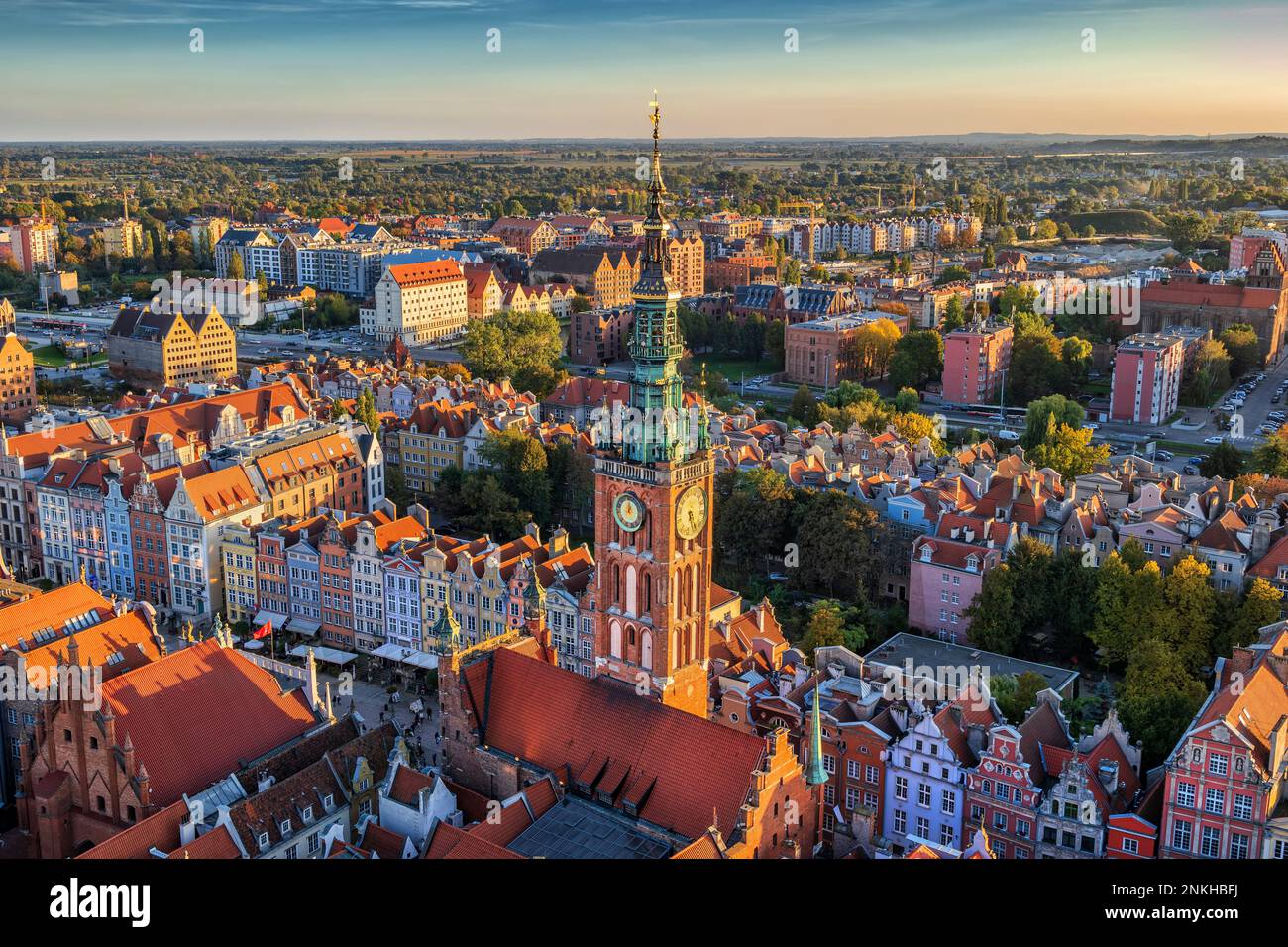 City hall in sunset hi-res stock photography and images - Alamy