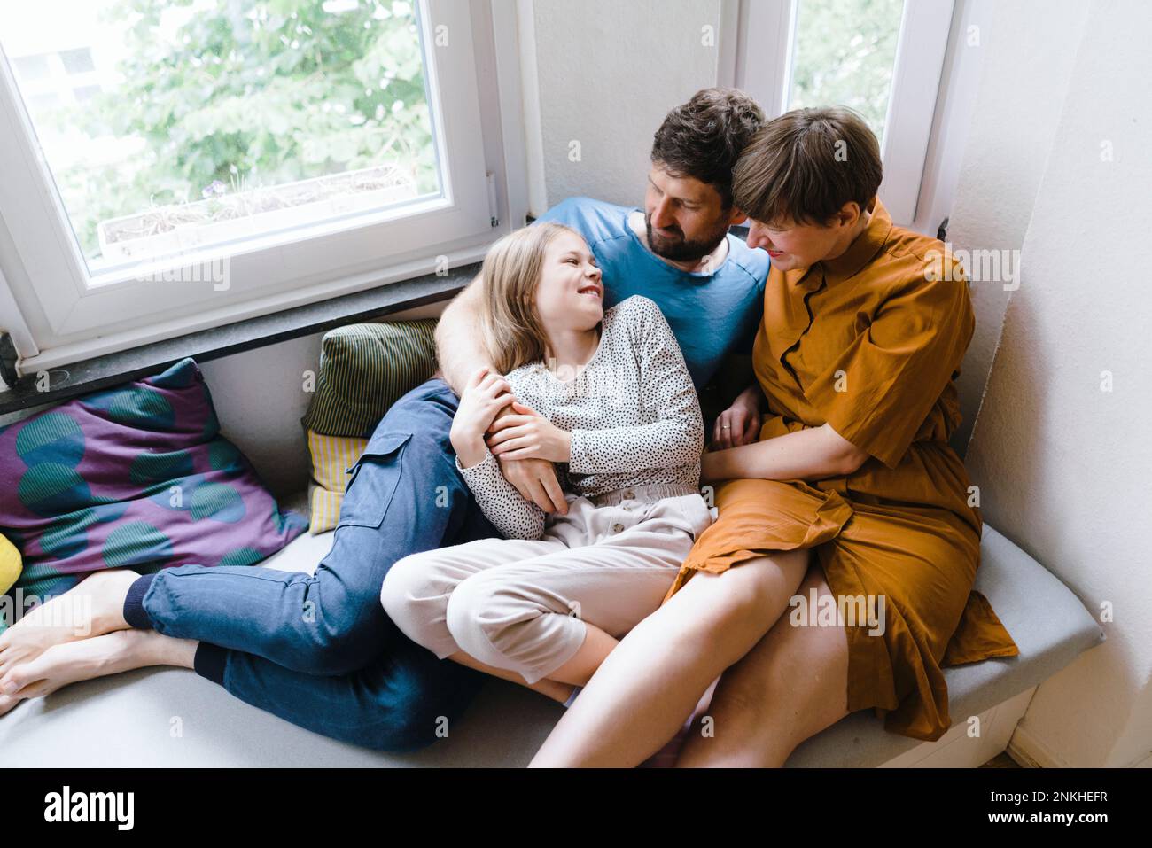 Father mother daughter home hi-res stock photography and images - Alamy