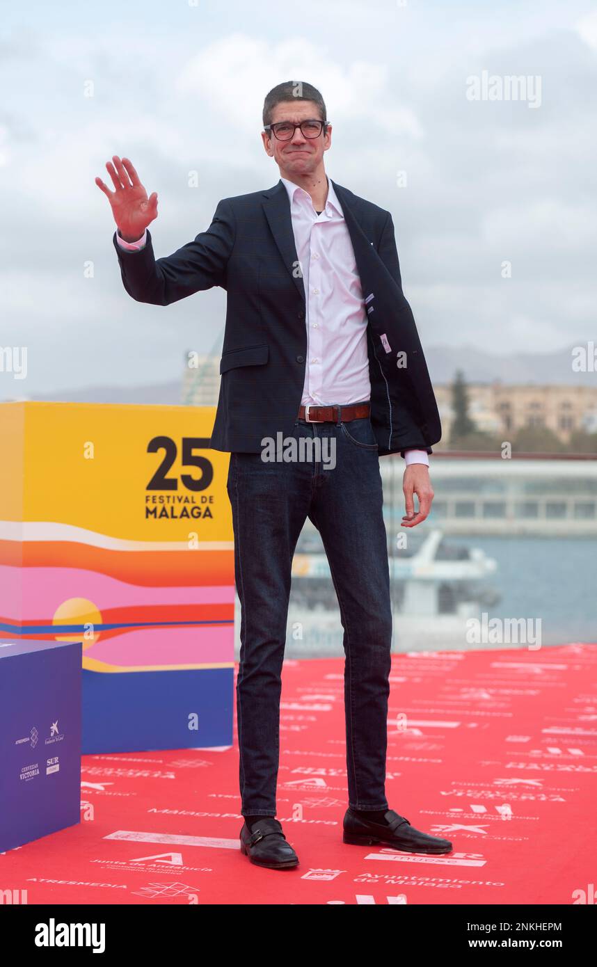 The actor, Javier Botet, poses at the photocall of the film 'Camera ...