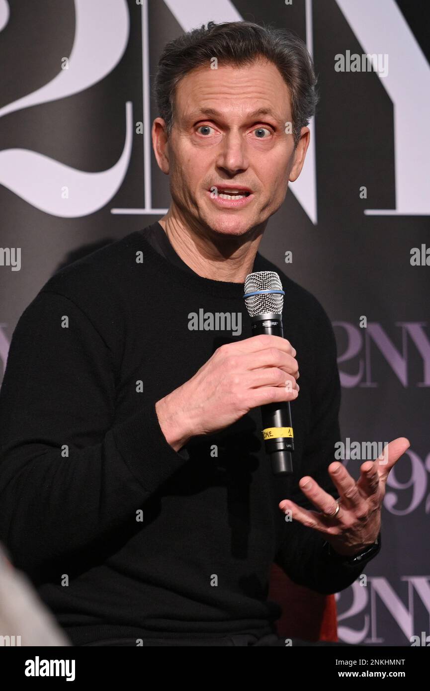 Tony Goldwyn attends Liz Goldwyn In Conversation With Tony Goldwyn at ...