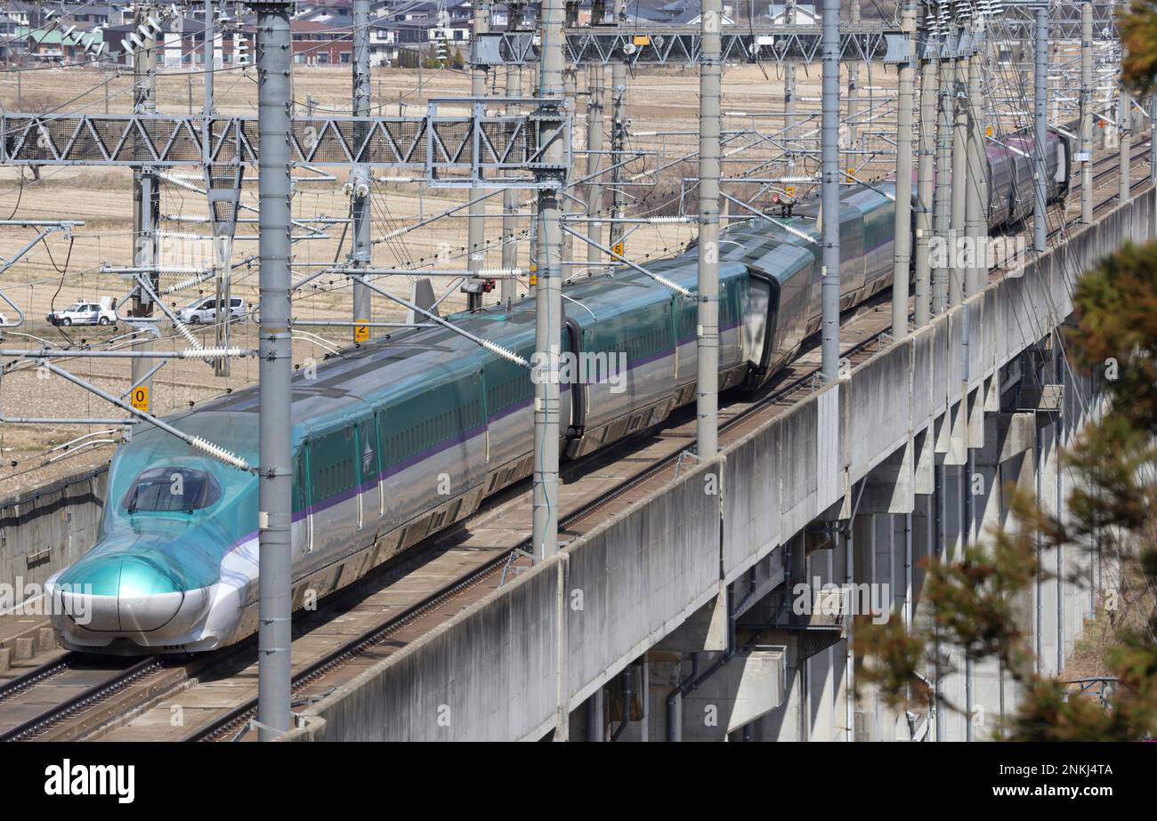 The shinkansen bullet train which was derailed due to the earthquake is ...