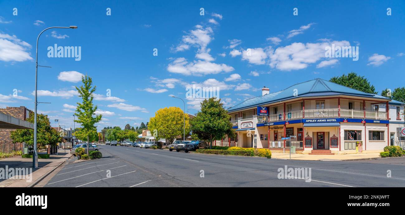 The Apsley Arms Hotel in Walcha, new south wales, australia Stock Photo ...