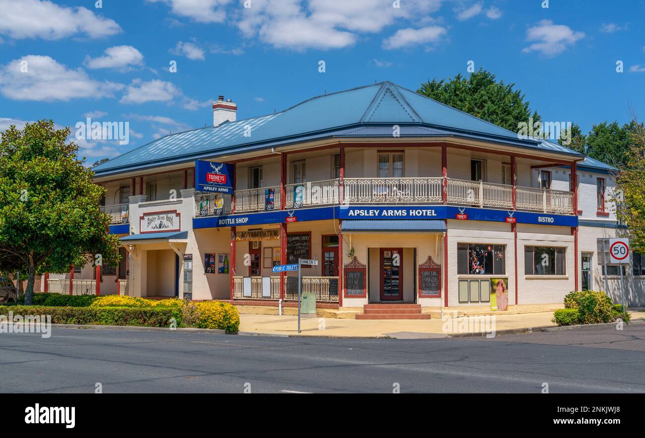 The Apsley Arms Hotel in Walcha, new south wales, australia Stock Photo ...
