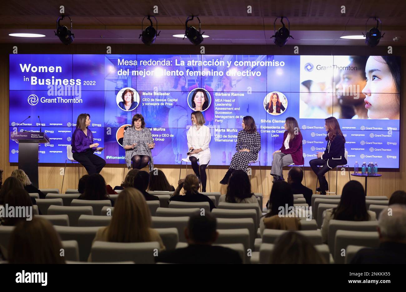 (L-R) Grant Thornton Audit Partner, María José Lázaro; Nexxus Capital ...