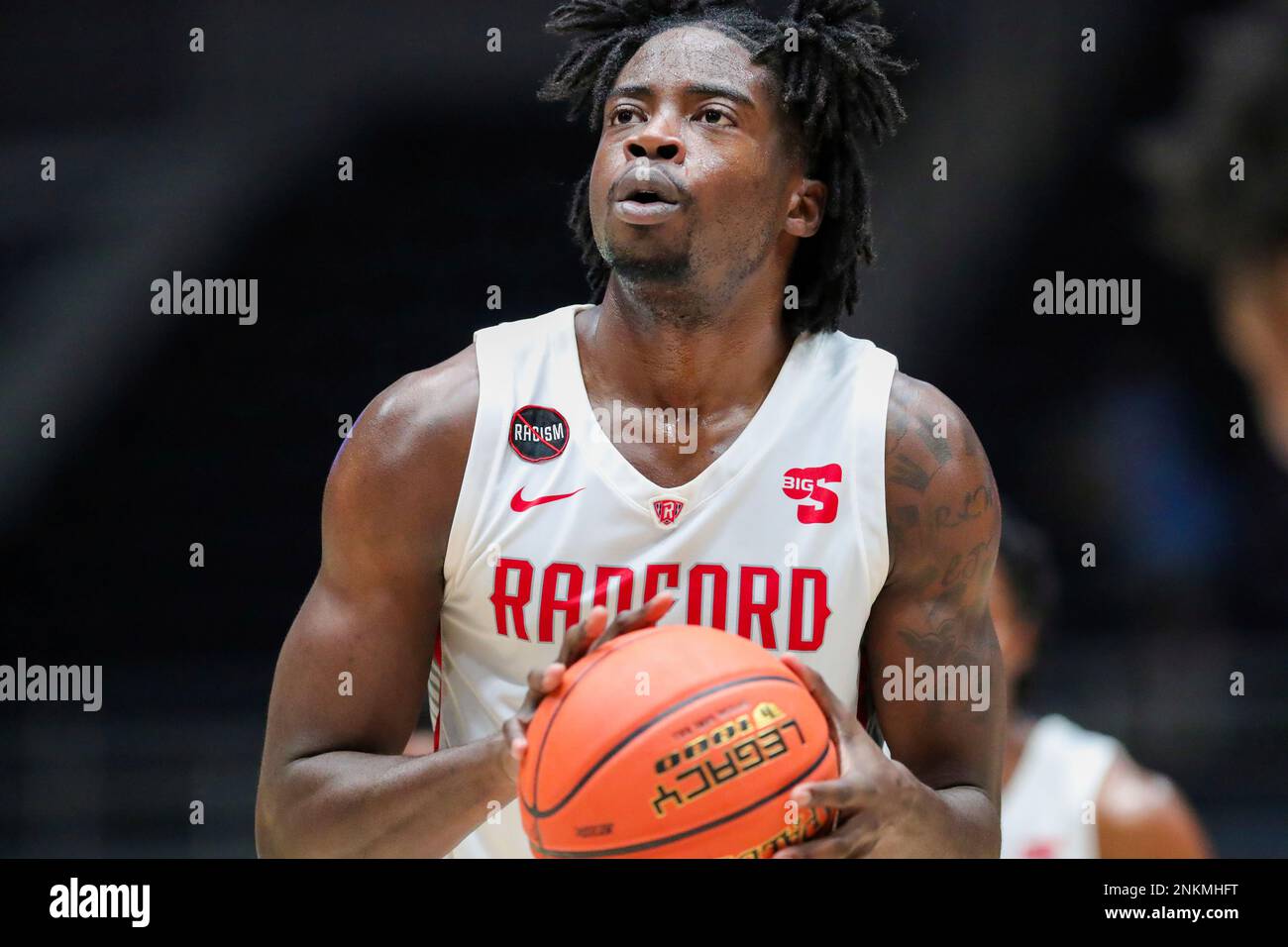 CHARLOTTE, NC - MARCH 02: Rashun Williams (5) of the Radford ...