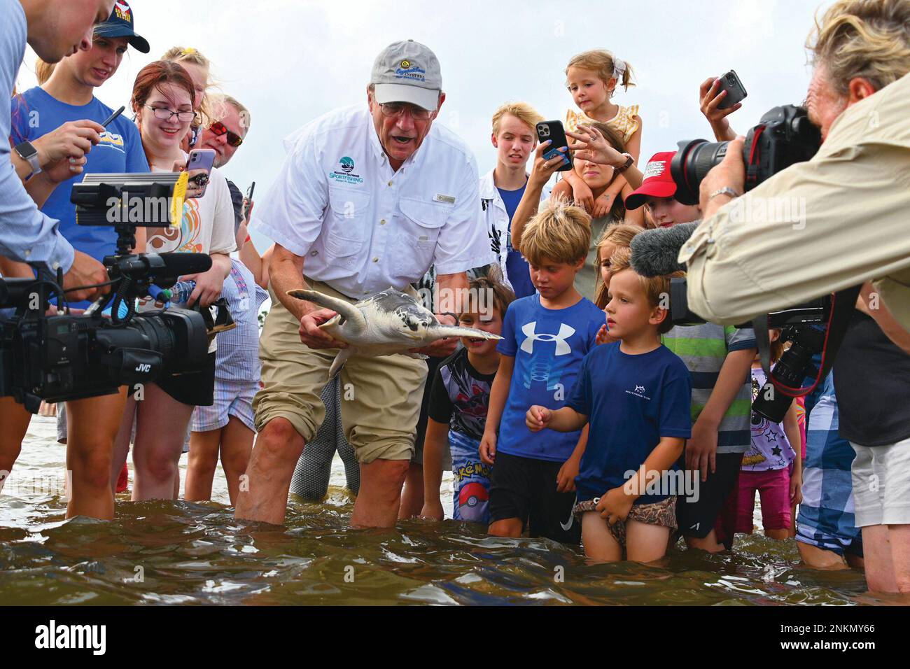 Mississippi Lt. Gov. Delbert Hoseman releases one of seven Kemp's ...