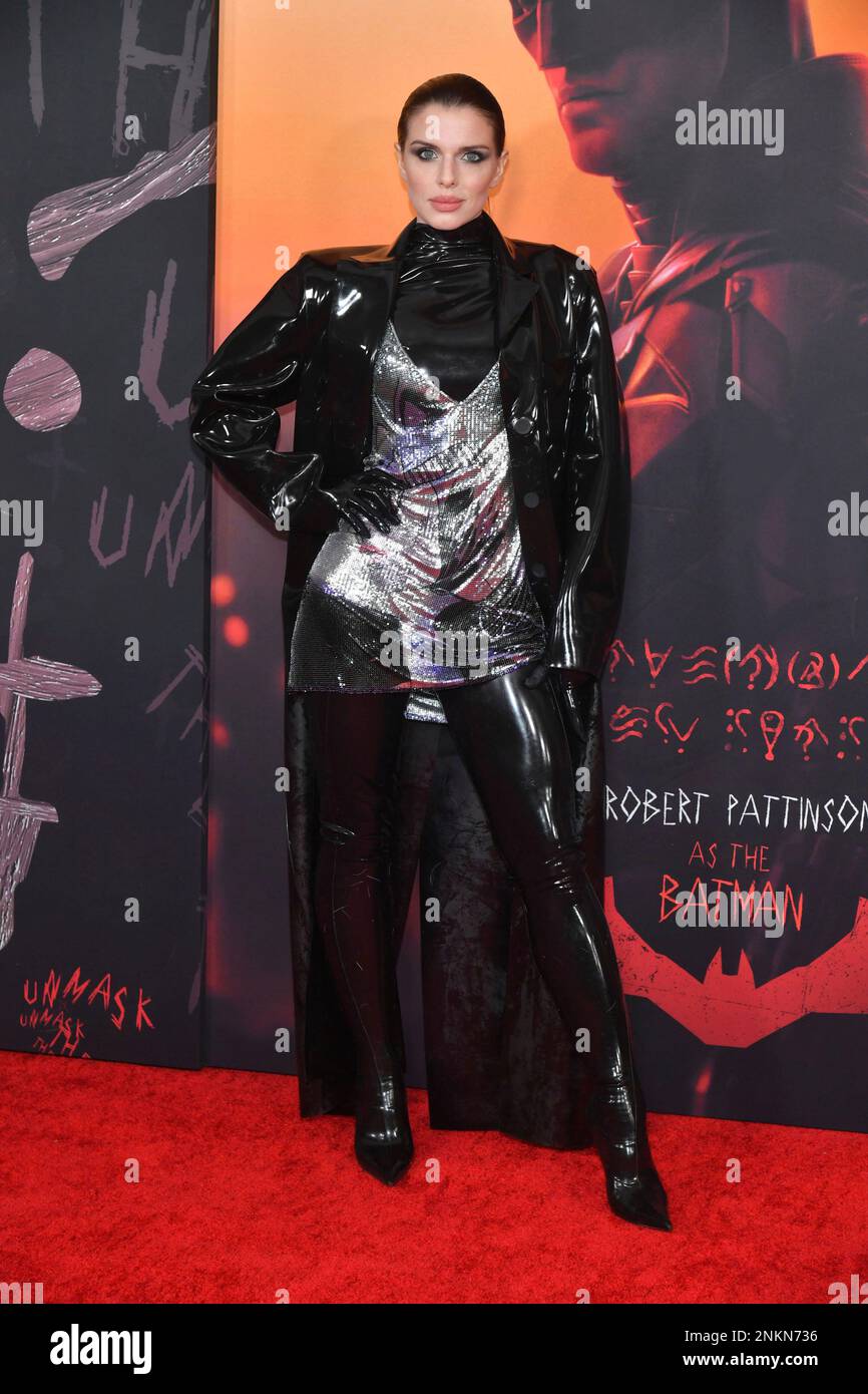 Photo by: zz/NDZ/STAR MAX/IPx 2022 3/1/22 Julia Fox at the premiere of ...
