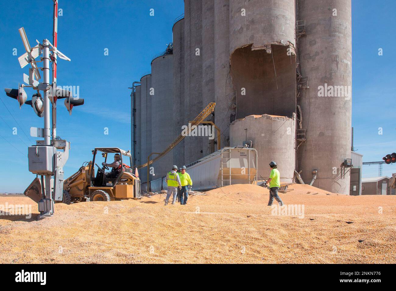 Damage to the Landus Cooperative grain elevator in Yetter, Iowa, is ...