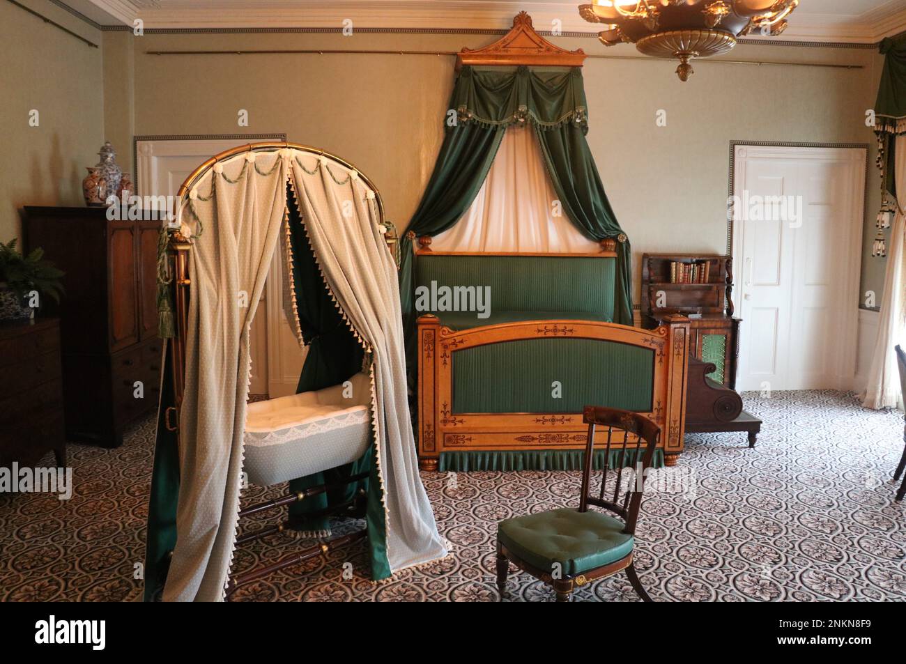 Room where Queen Victoria was born Stock Photo - Alamy