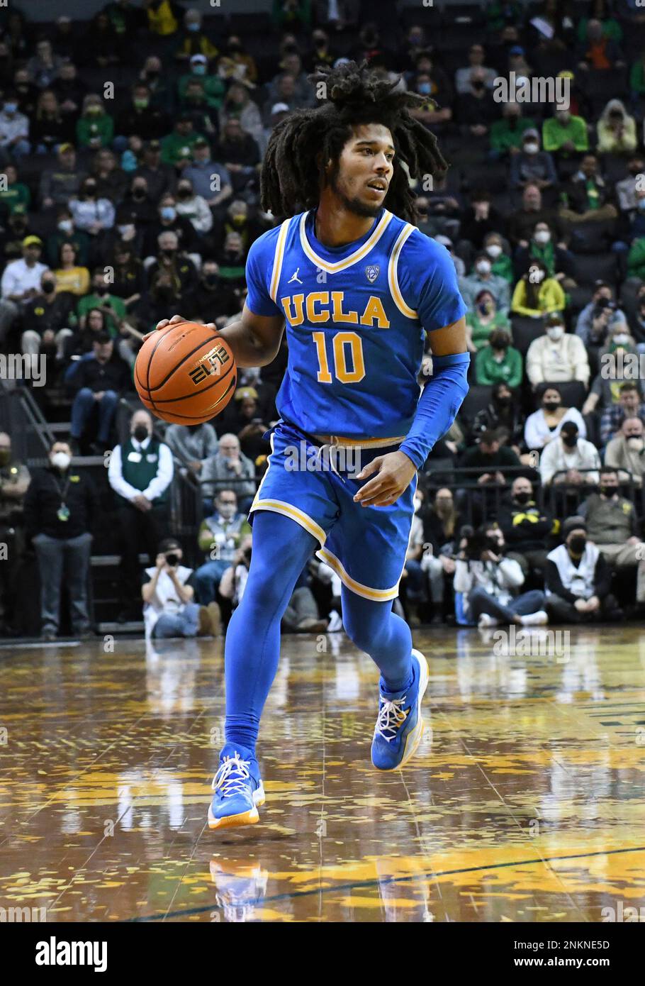 EUGENE, OR - FEBRUARY 24: UCLA Bruins guard Tyger Campbell (10) brings ...