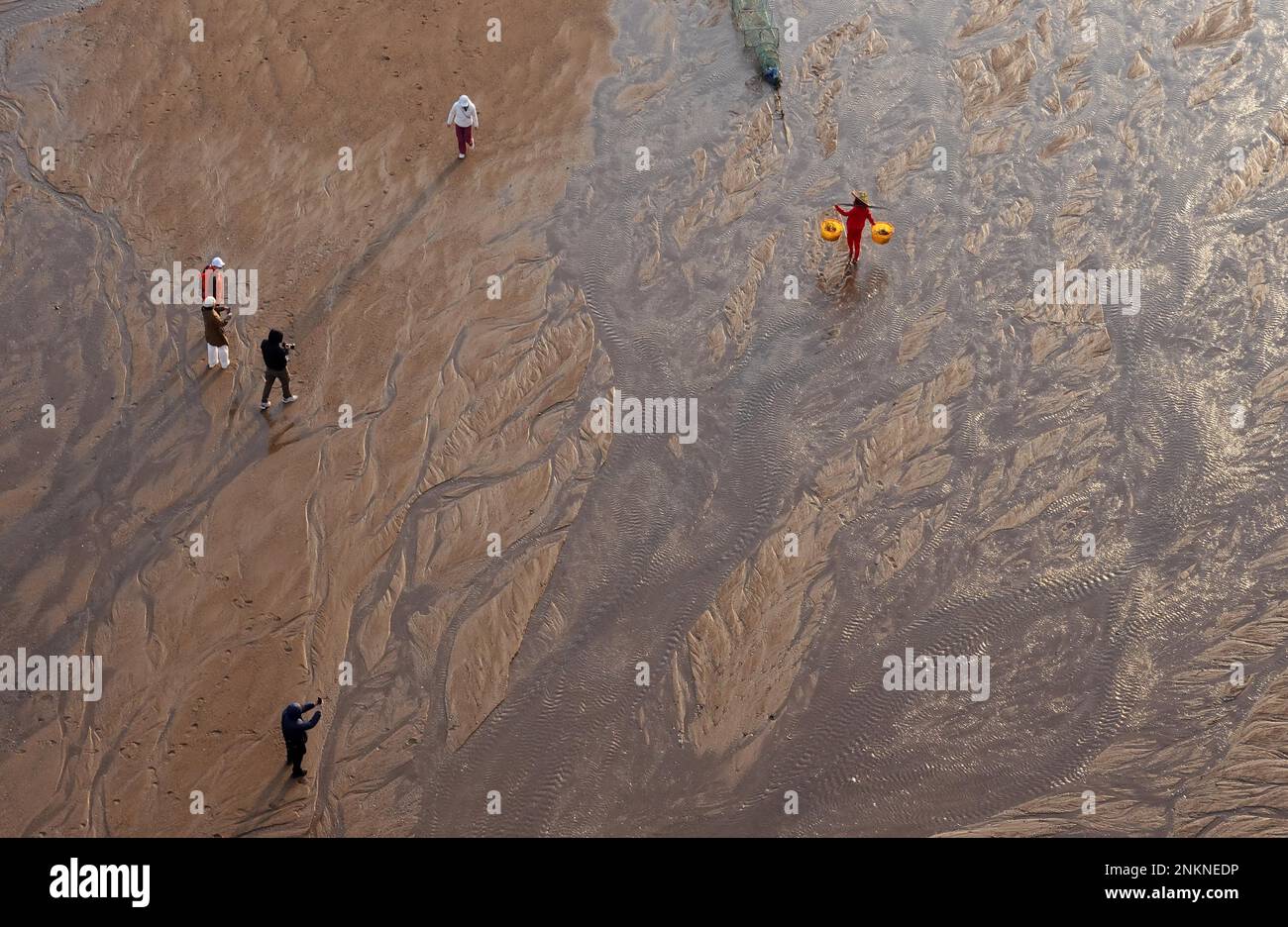 **CHINESE MAINLAND, HONG KONG, MACAU AND TAIWAN OUT** Aerial photo ...