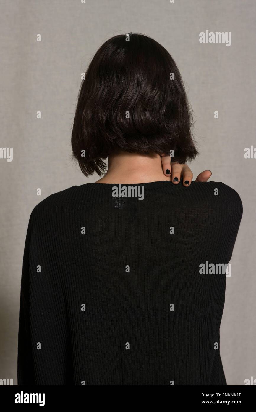 Short hair woman back hi-res stock photography and images - Alamy