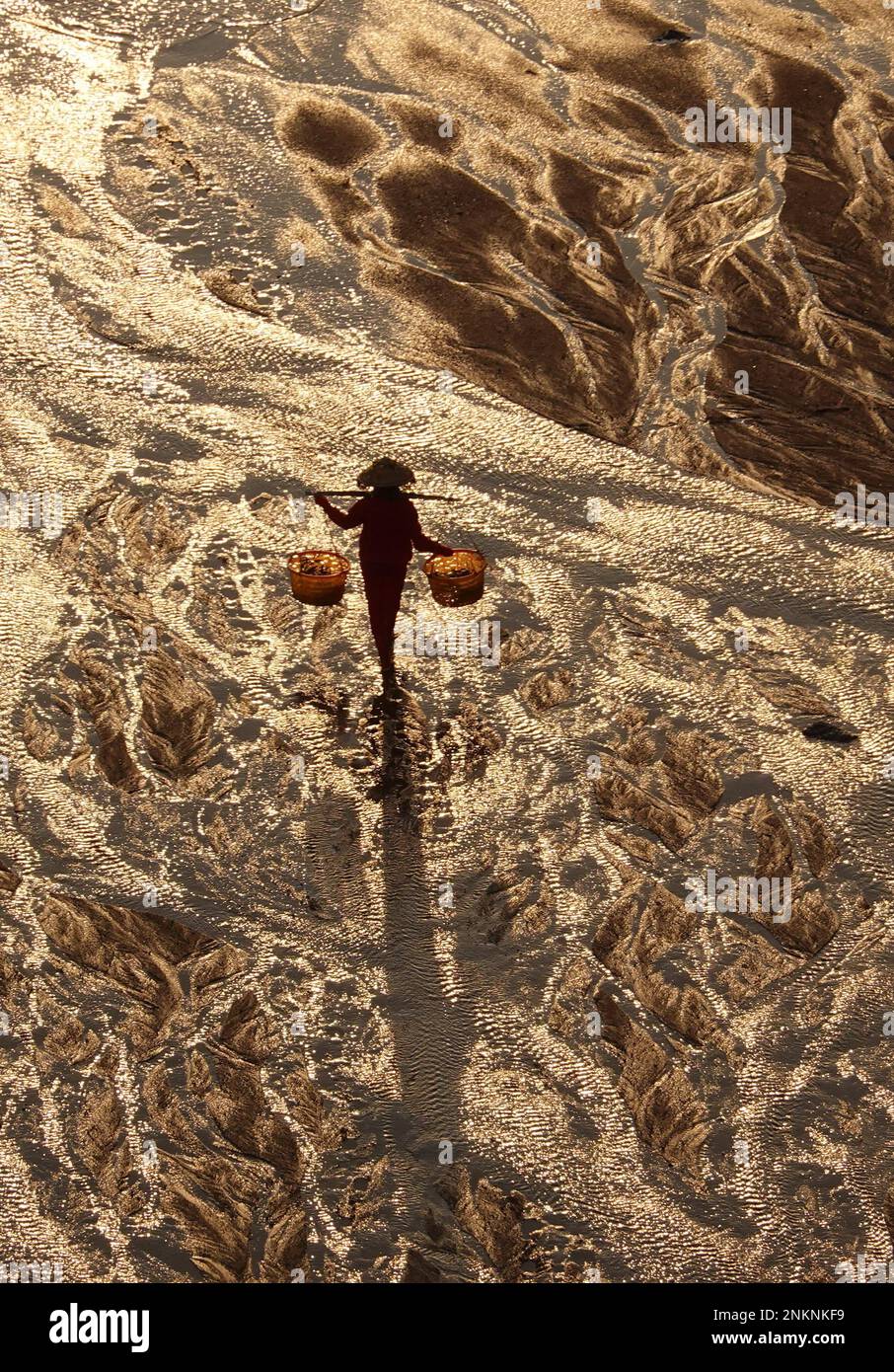 **CHINESE MAINLAND, HONG KONG, MACAU AND TAIWAN OUT** Aerial photo ...