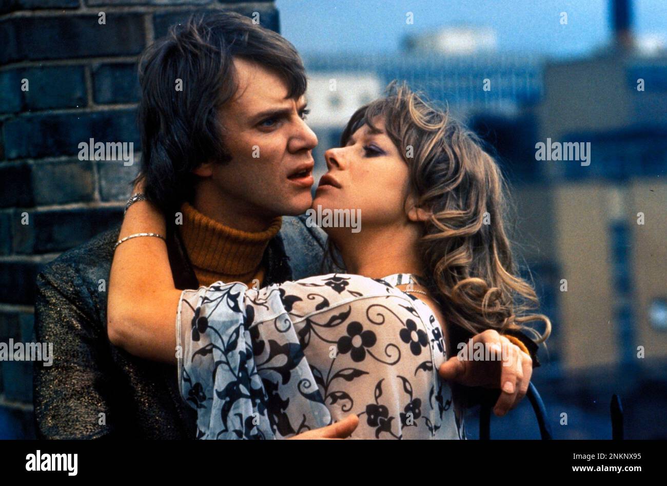 HELEN MIRREN and MALCOLM MCDOWELL in O LUCKY MAN! (1973), directed by ...
