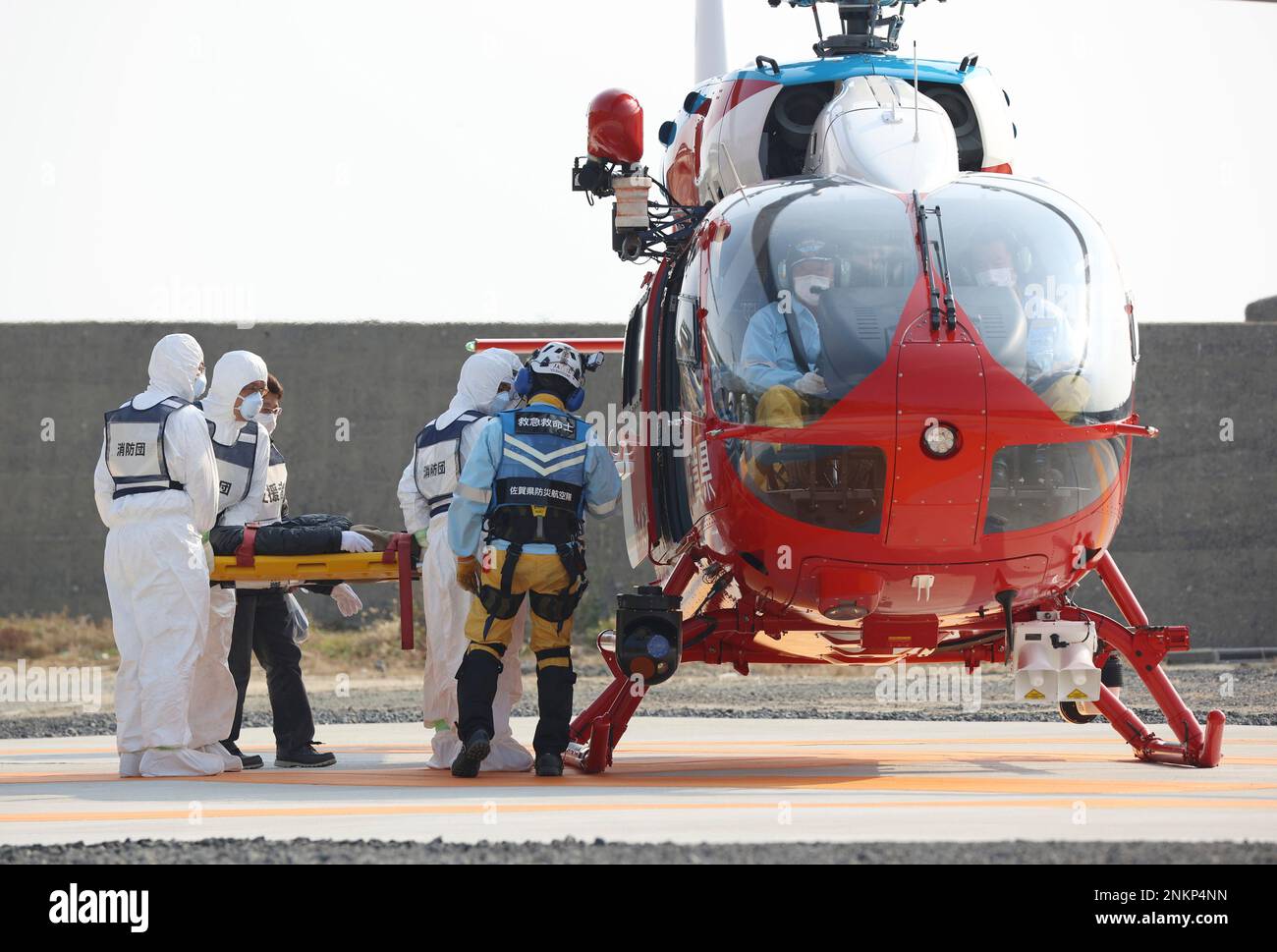 A drill assuming a case in which there is an emergency at Genkai ...