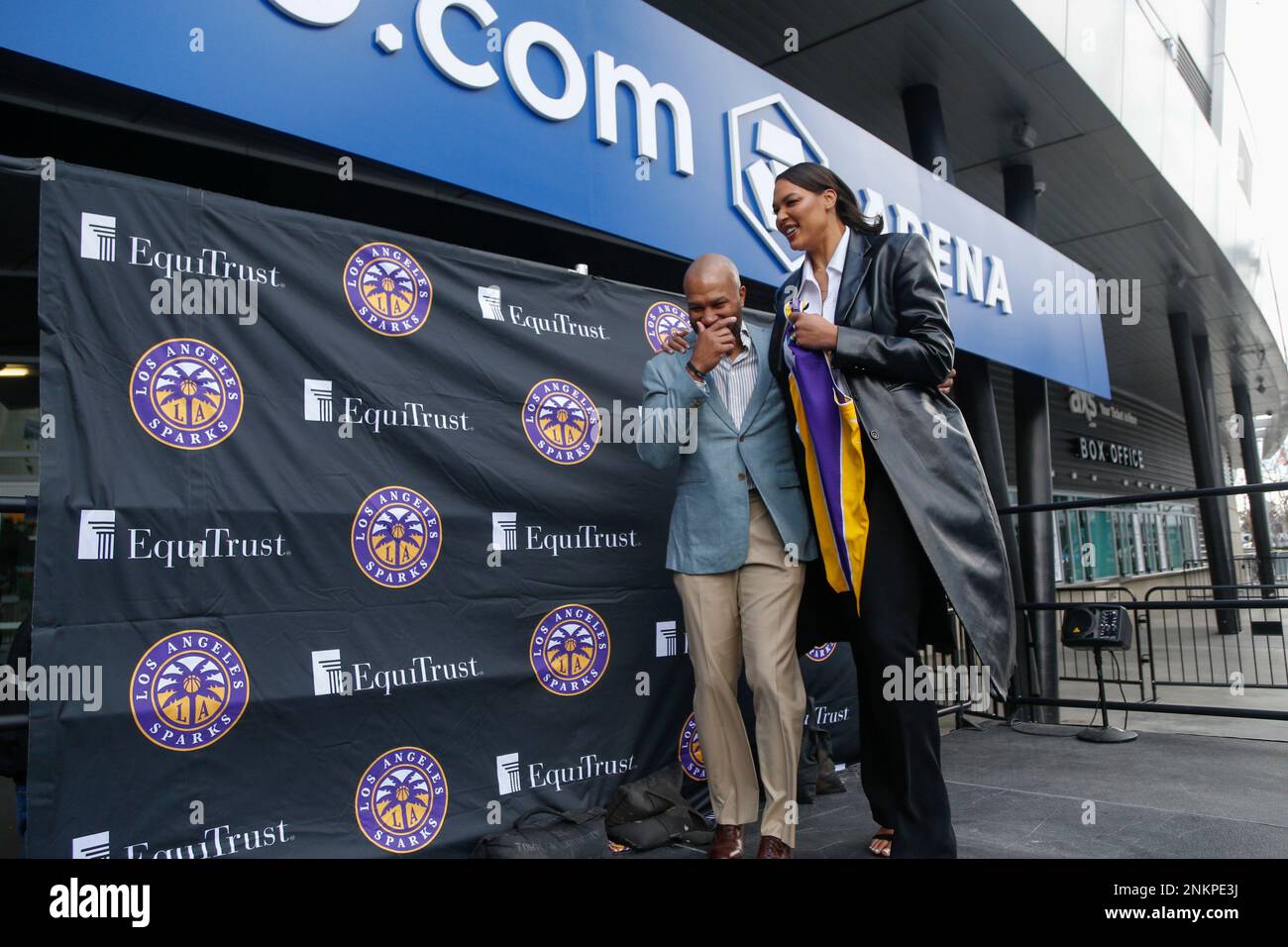 Los Angeles Sparks new signed center Liz Cambage poses with her jersey ...
