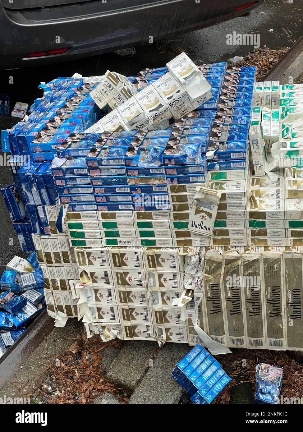 Photo by: STRF/STAR MAX/IPx 2022 2/22/22 Discarded cigarette packs are ...