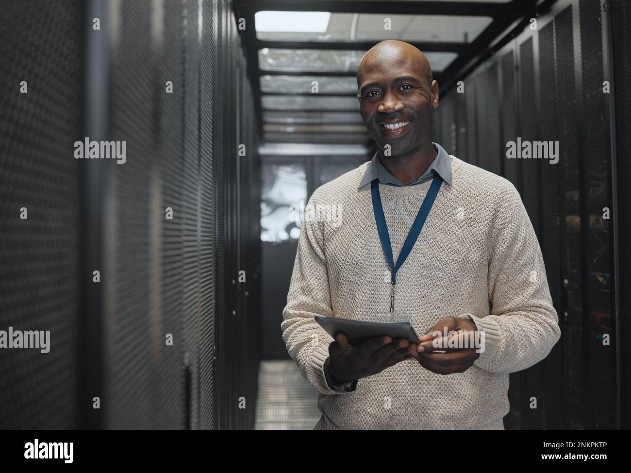 Happy in data center hi-res stock photography and images - Alamy