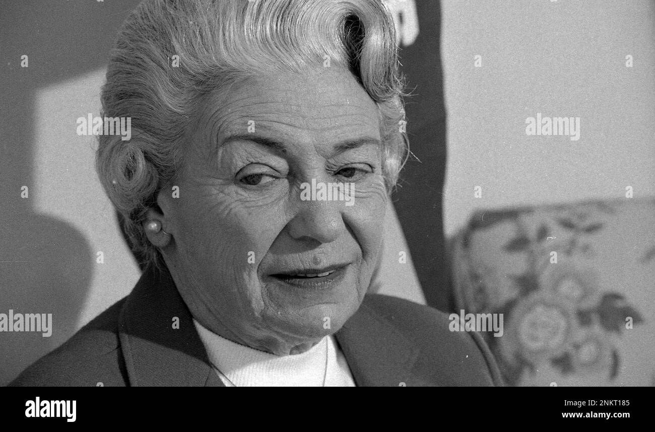 Josephine Morabito Fox -- 49ers Ex-Owner 01/18/1982 (John O'Hara/San ...
