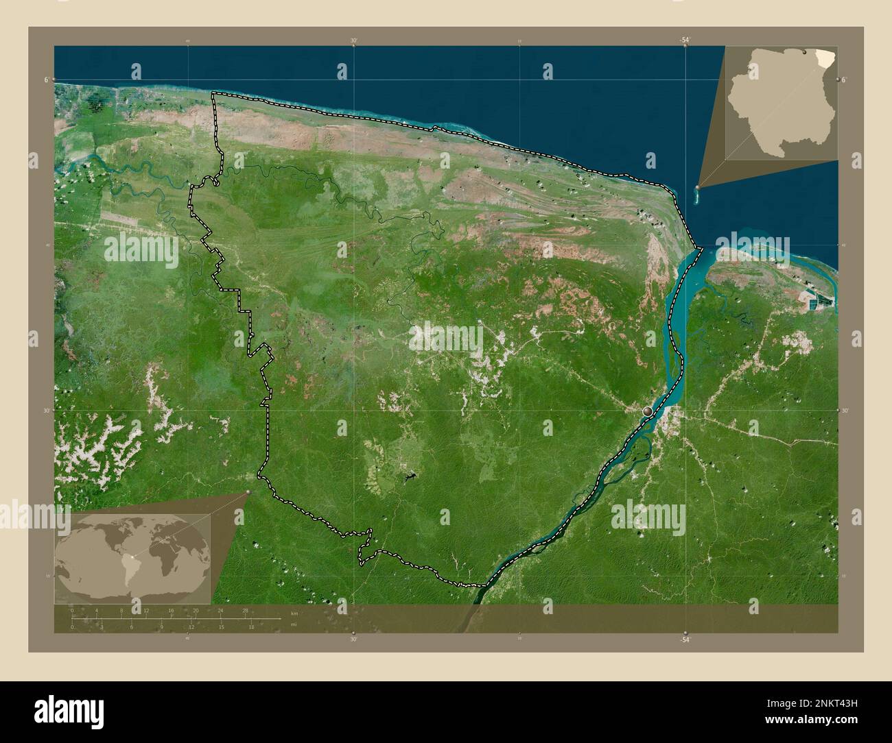 Marowijne, district of Suriname. High resolution satellite map. Corner ...