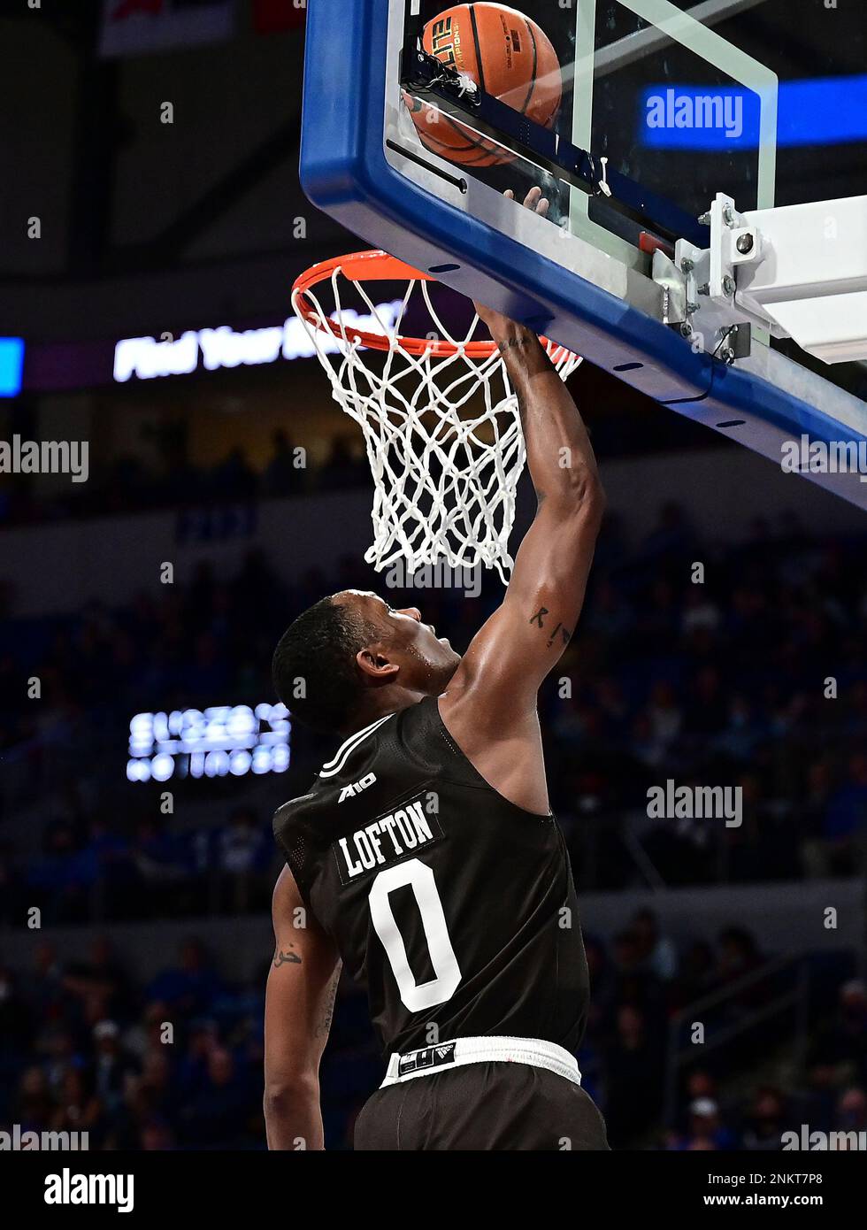 ST. LOUIS, MO - FEBRUARY 11: St. Bonaventure guard Kyle Lofton (0) puts ...