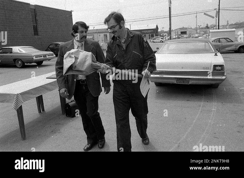 Detective Terry medina of the Santa Cruz County Sheriffs Department ...