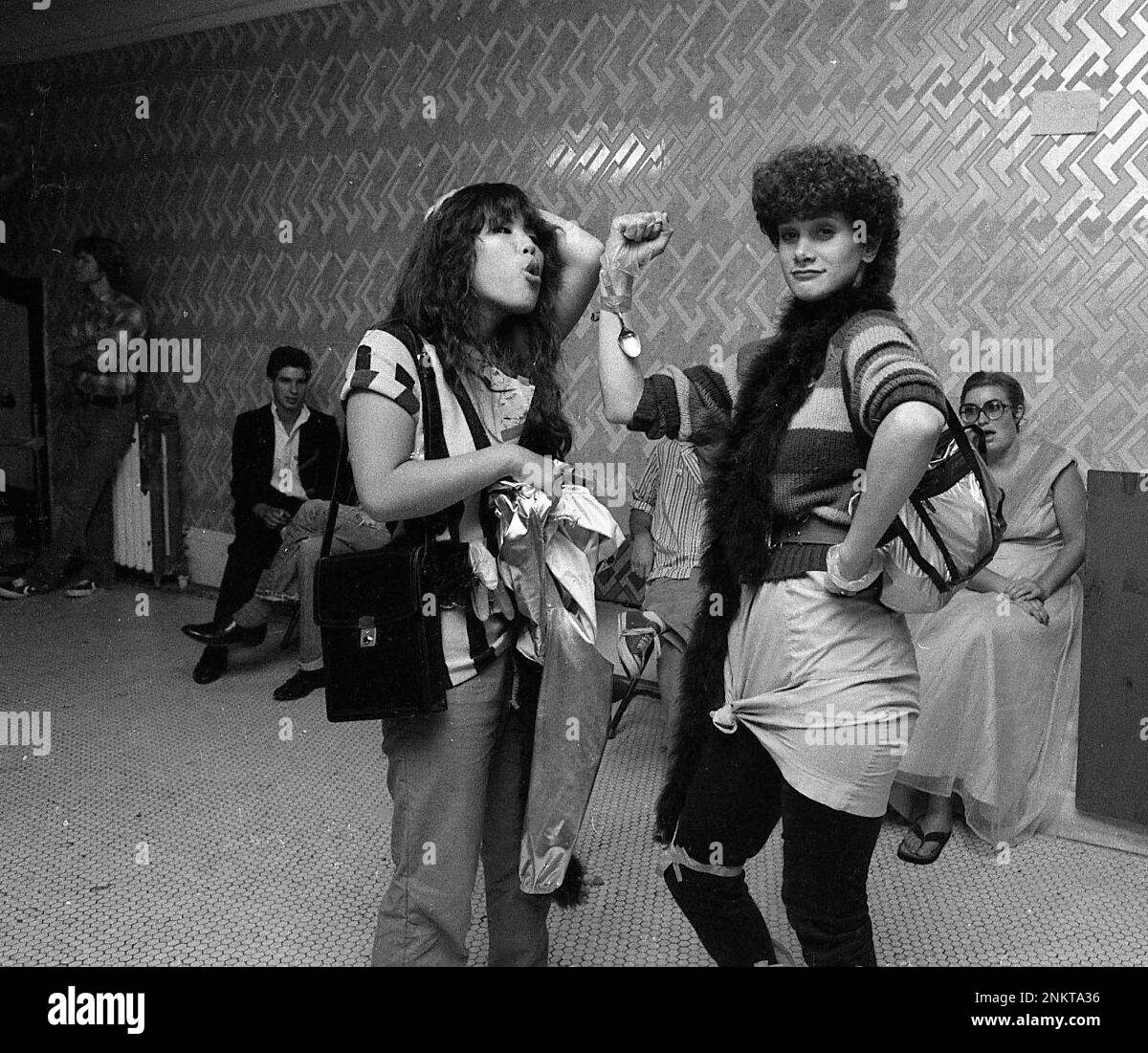 The San Francisco Punk music scene, with photos taken at many venues ...