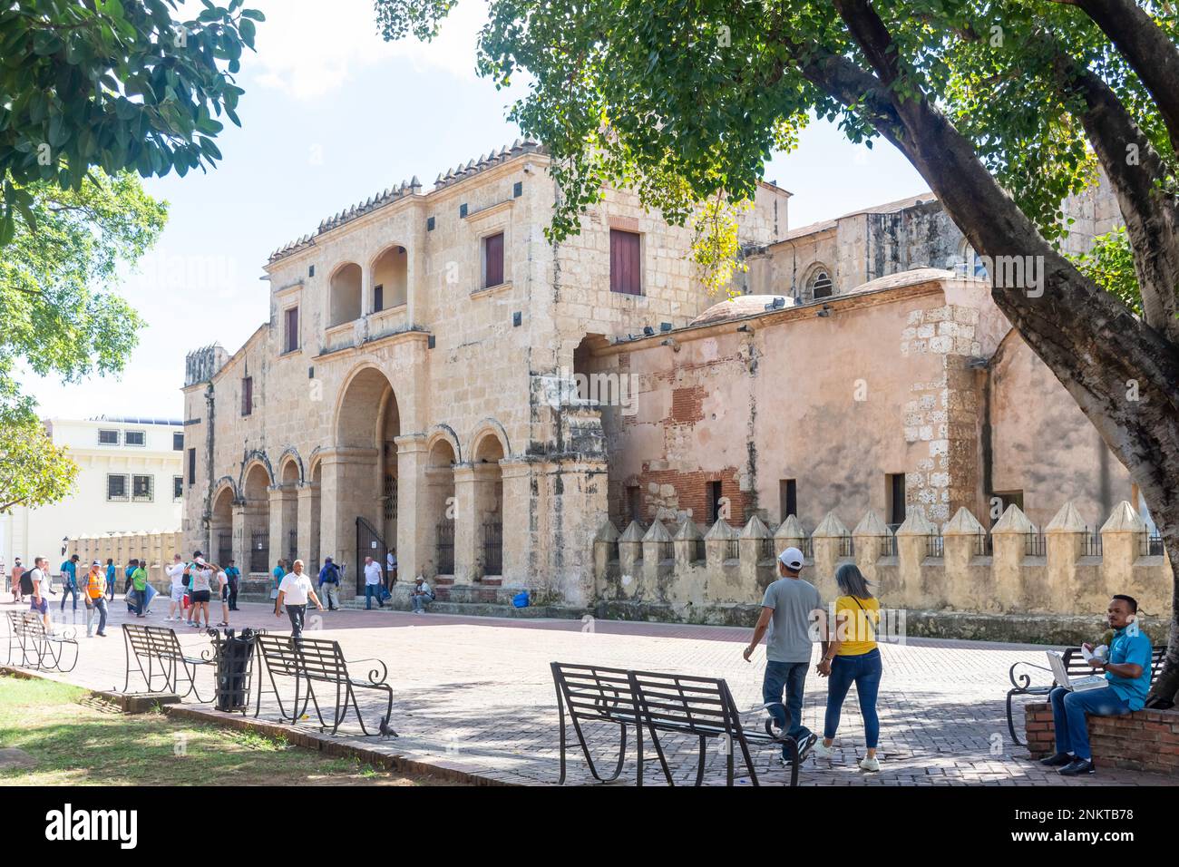 The Cathedral of the Americas, Columbus Park (Parque Colón), Santo ...
