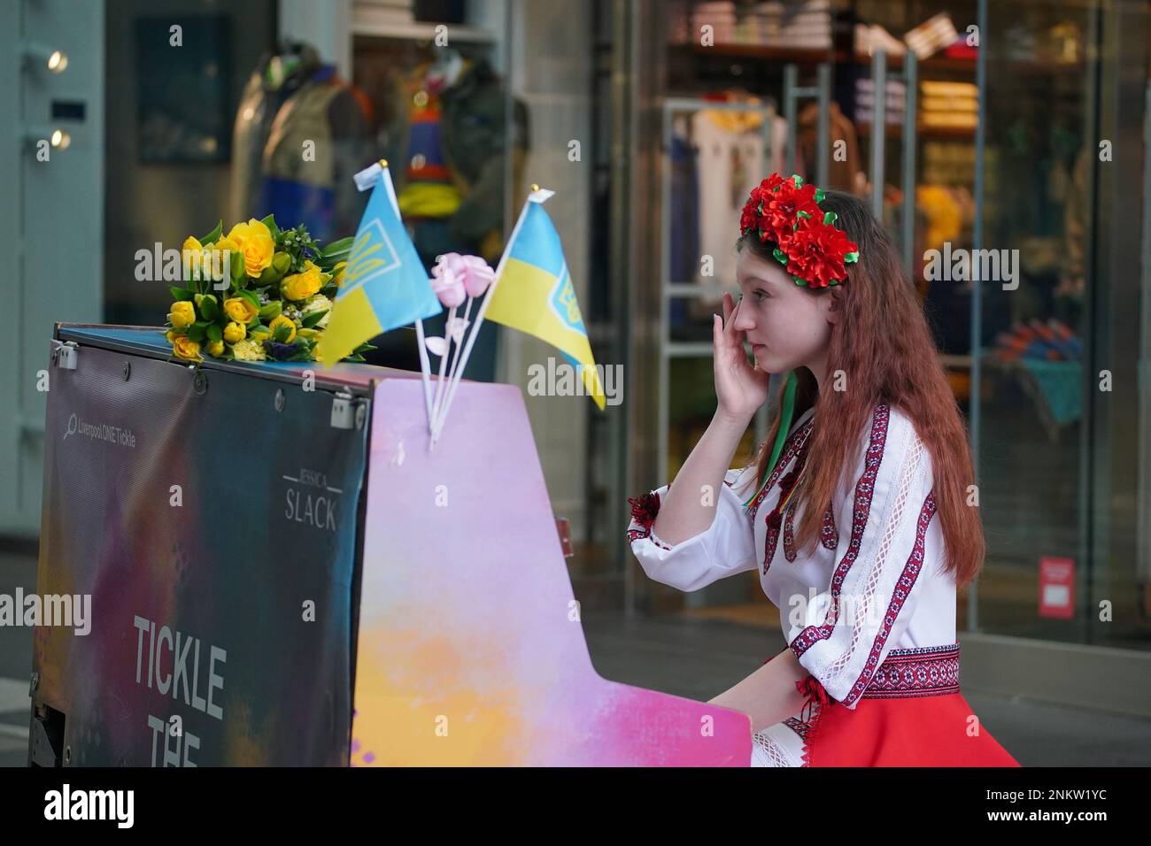 Ukrainian teenager, Alisa Bushuieva, who was forced to flee her country ...