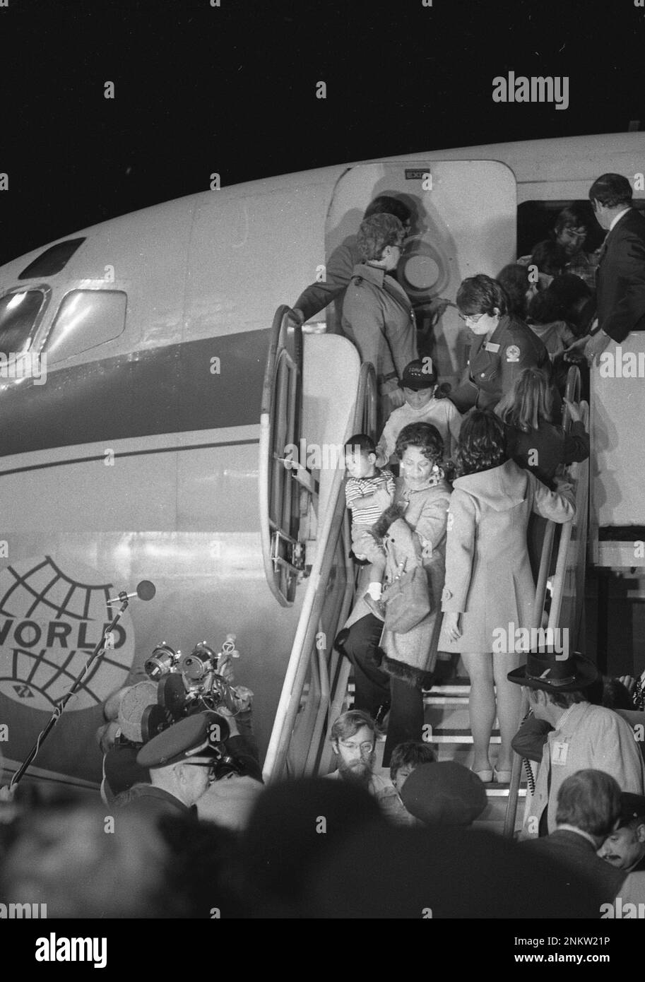 52 Vietnamese orphans arrive in a World Airways plane at Oakland ...