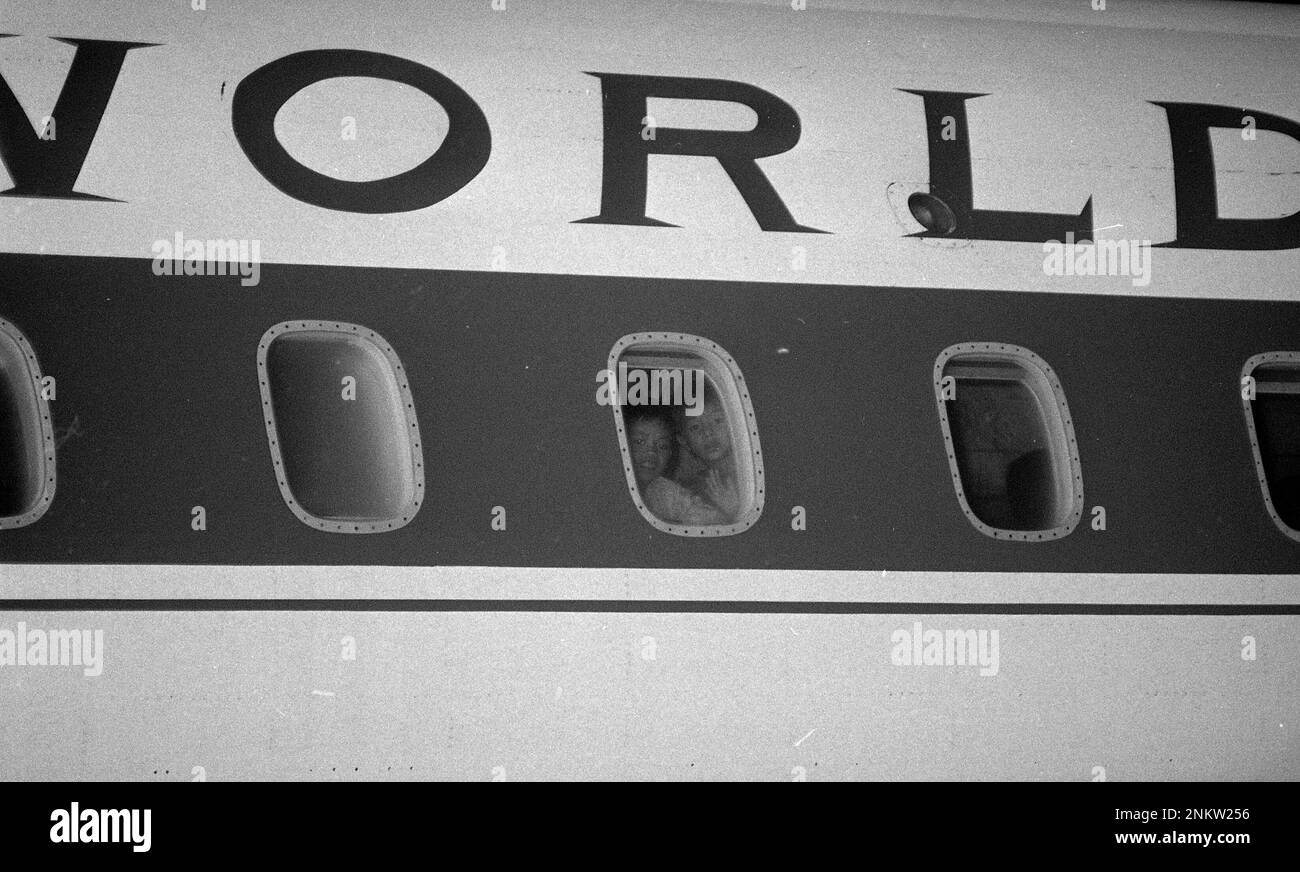 52 Vietnamese orphans arrive in a World Airways plane at Oakland ...