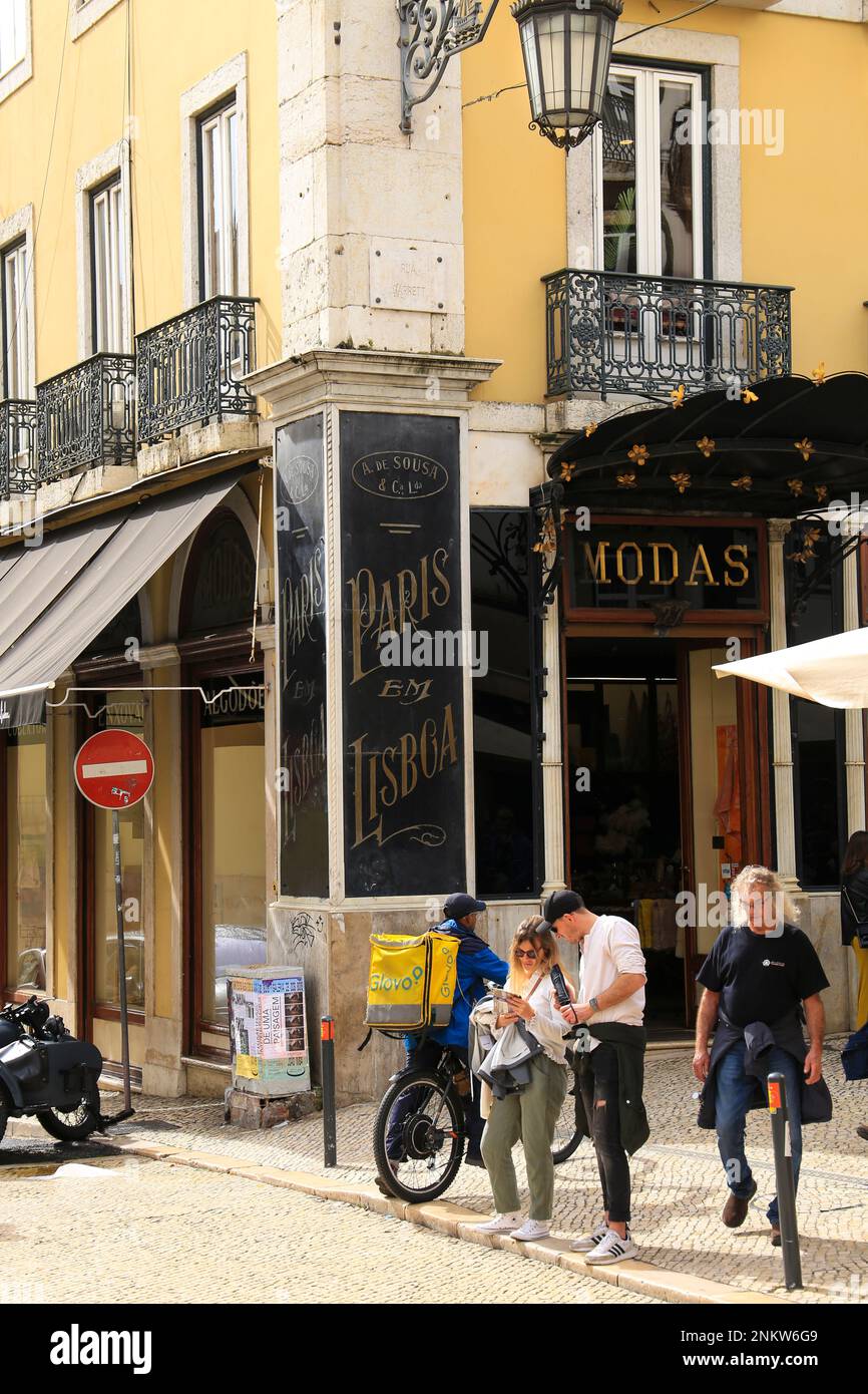Portuguese tiled shop front hi-res stock photography and images - Alamy