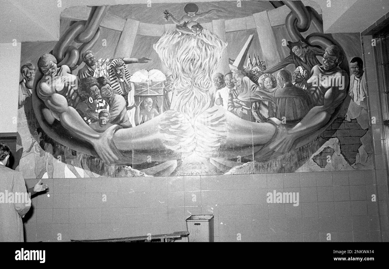 Dewey Crumpler would painter an alternative mural at George Washington ...