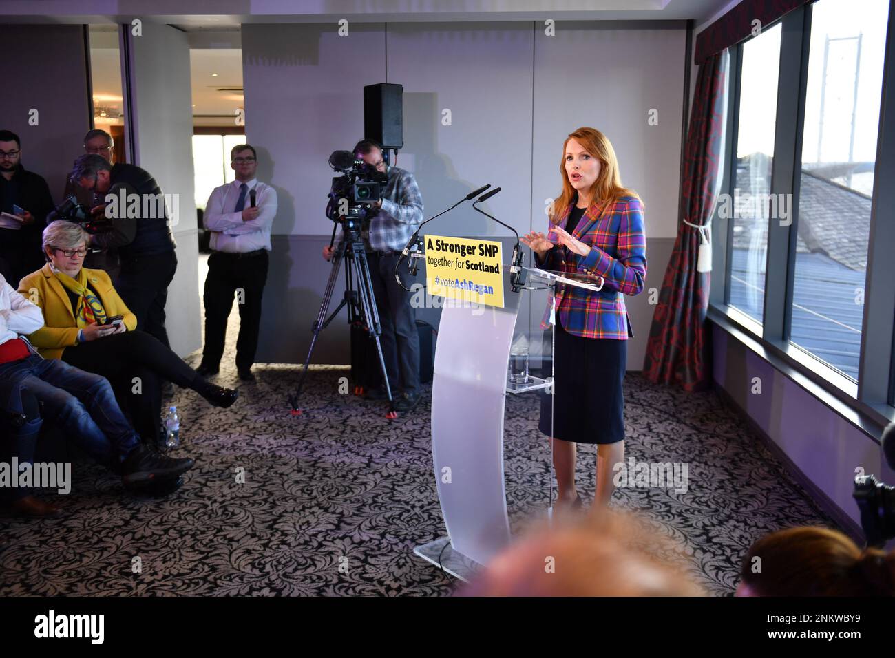 Ash regan building bridges hi-res stock photography and images - Alamy