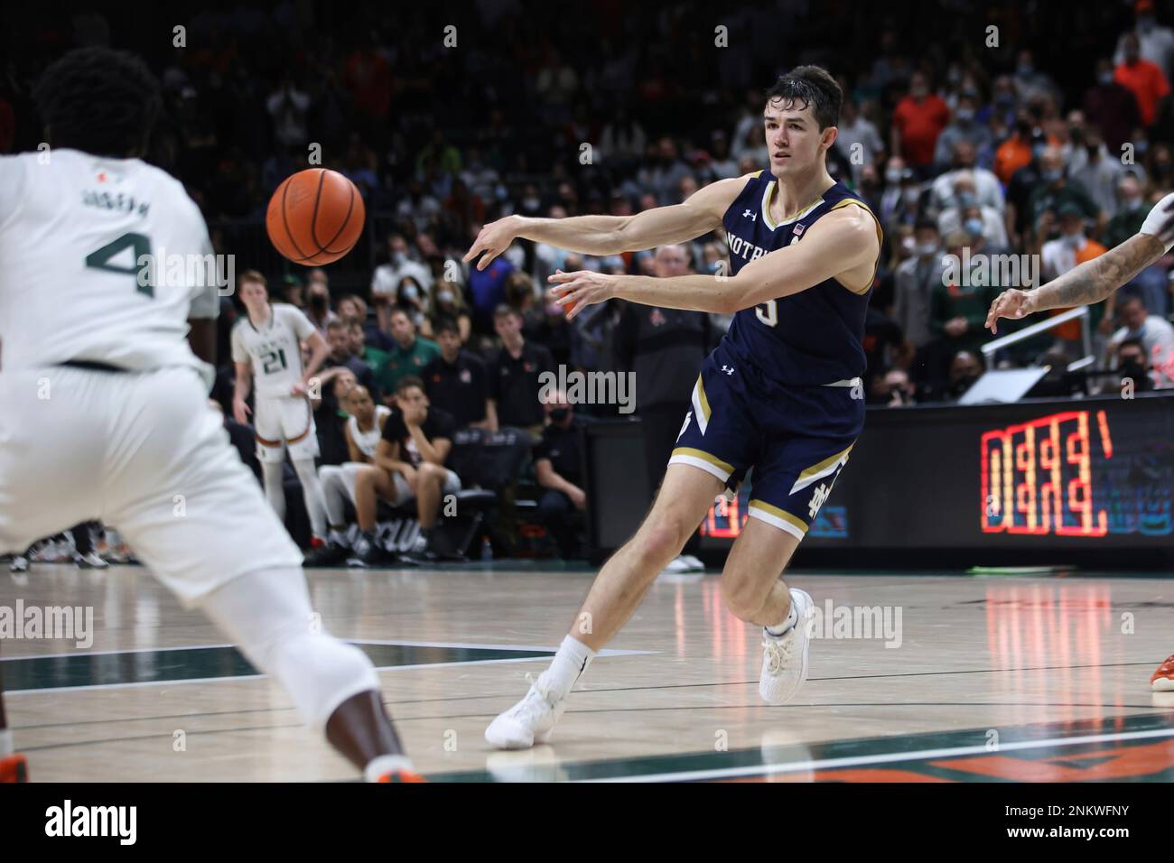 CORAL GABLES, FL - FEBRUARY 02: Notre Dame Fighting Irish guard Cormac ...