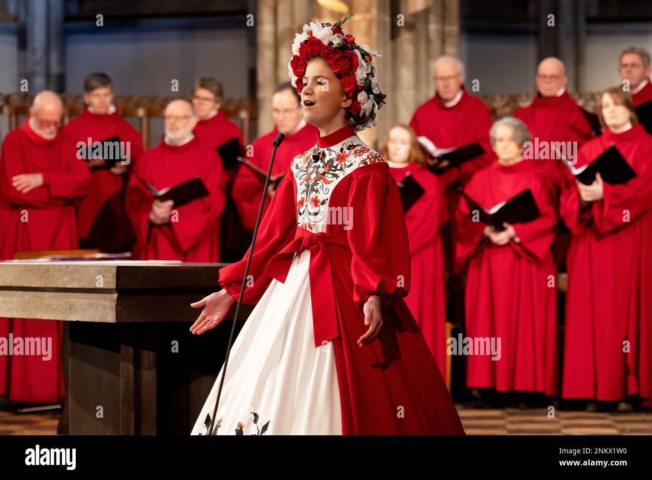 UTRECHT - Girl from the Ukraine sings the Ukrainian national anthem ...