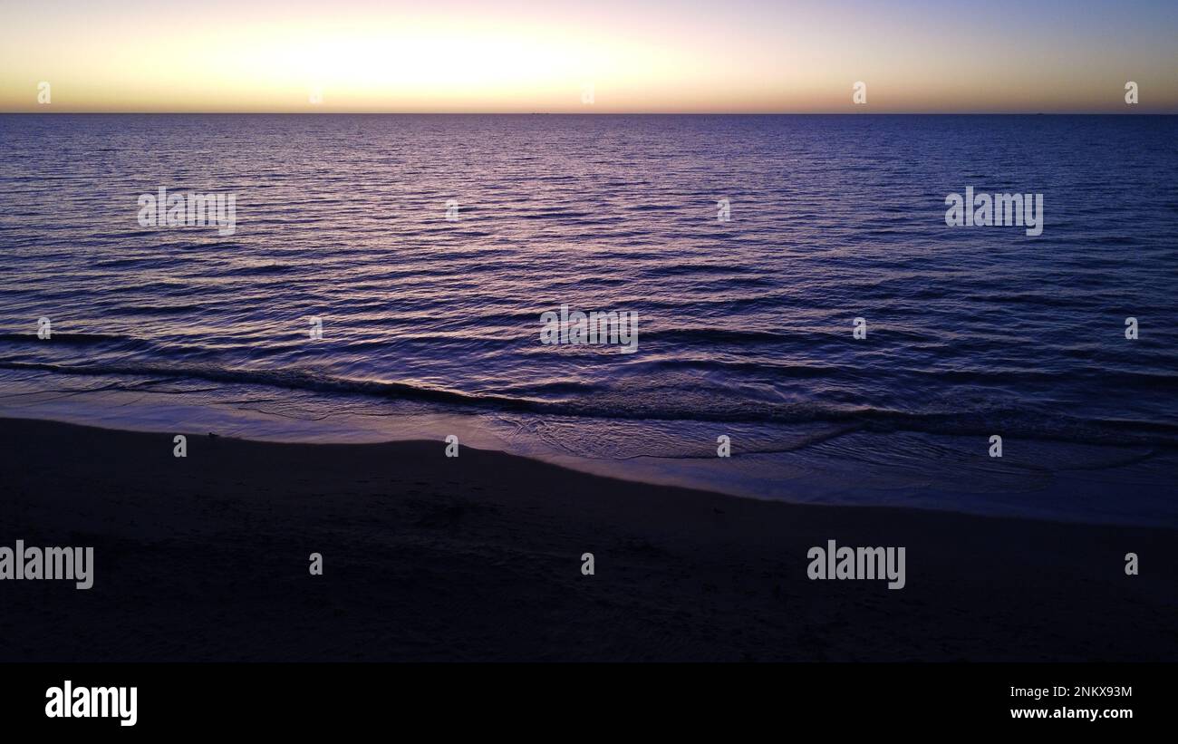 Western australia coast night sky hi-res stock photography and images ...