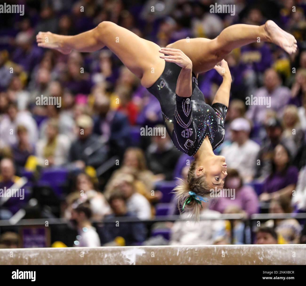 February 5, 2022: LSU's Bridget Dean performs on the balance beam ...